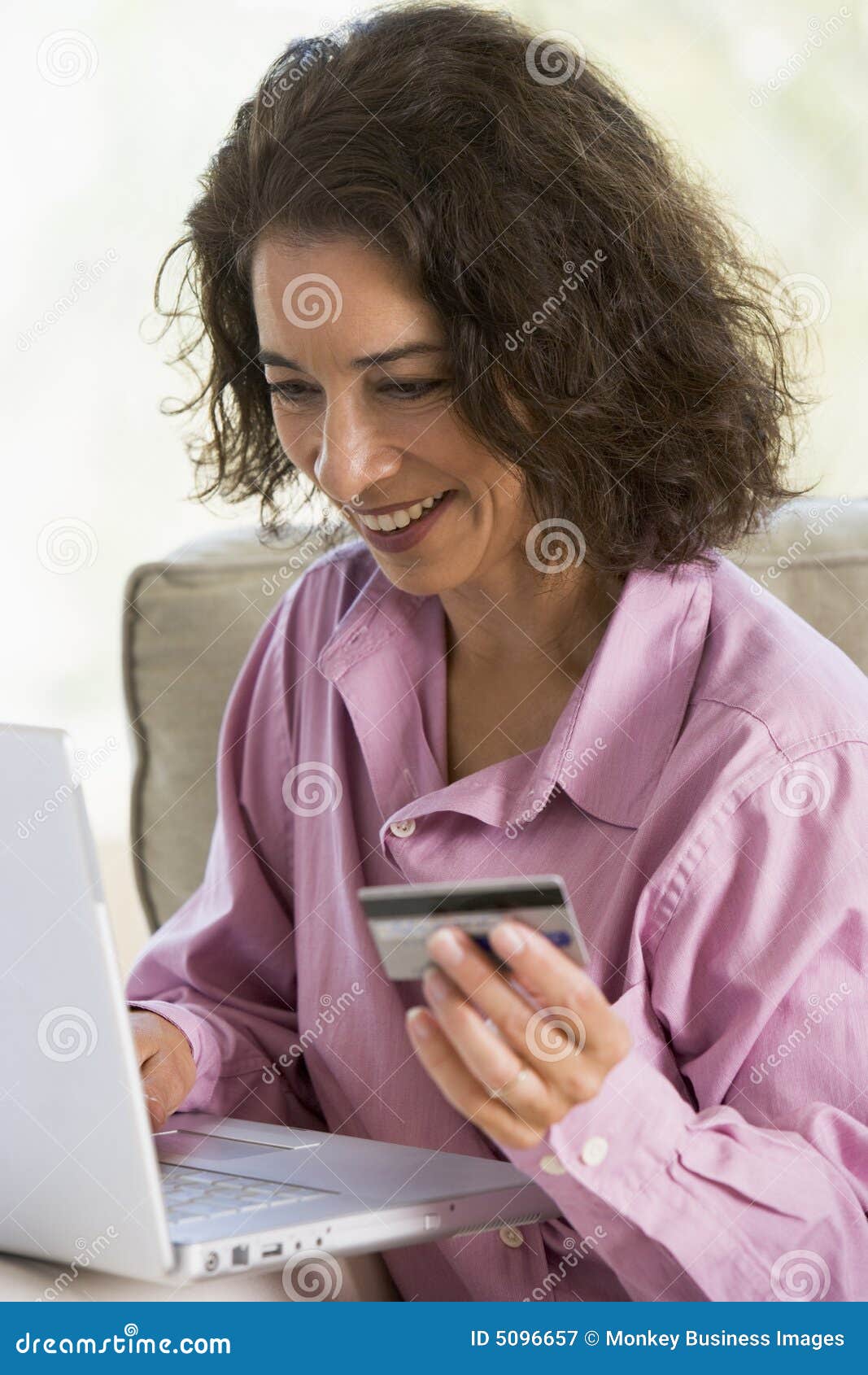 Woman Making Online Purchase Stock Image - Image of latin, smiling: 5096657