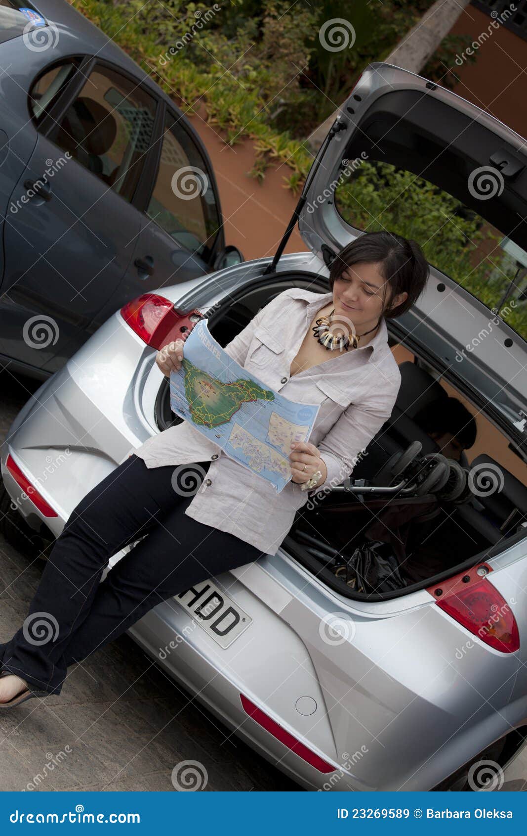 Woman with map stock image. Image of road, smiling, beautiful - 23269589