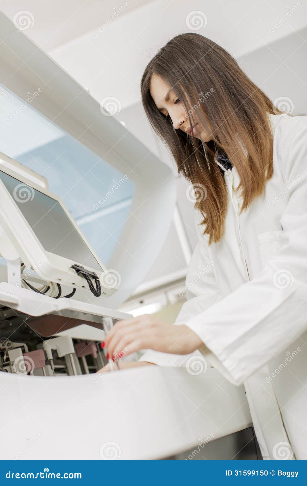 Woman in a Modern Medical Laboratory Stock Photo - Image of analysis ...