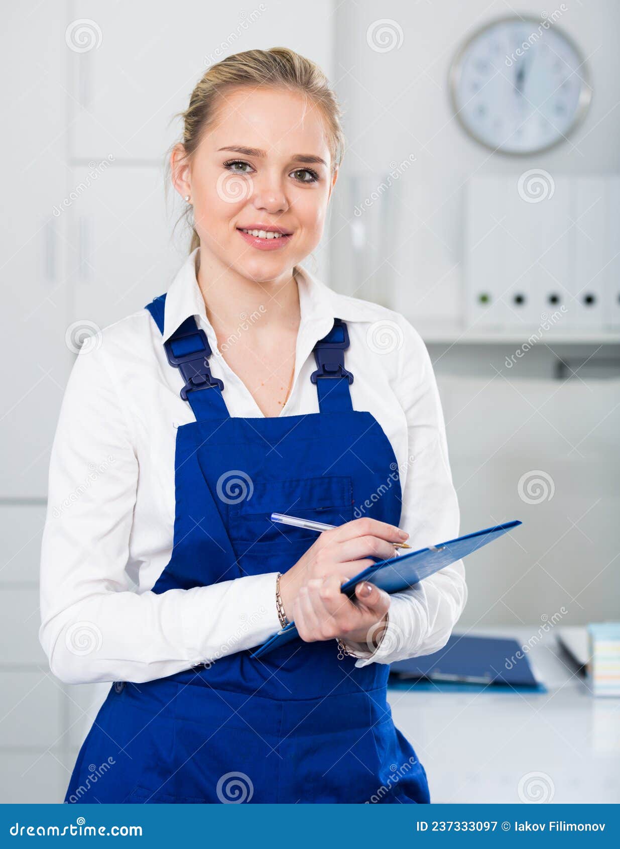 Woman Office Cleaner Writing Tasks Stock Image - Image of tasks, office ...
