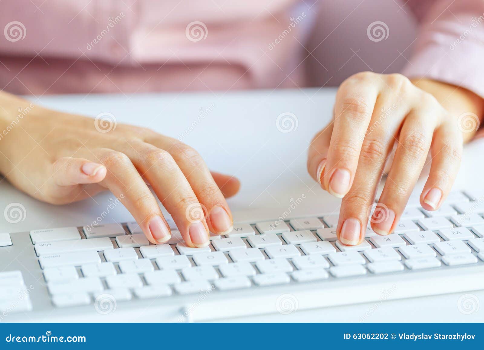 Woman Office Worker Typing on the Keyboard Stock Photo - Image of ...