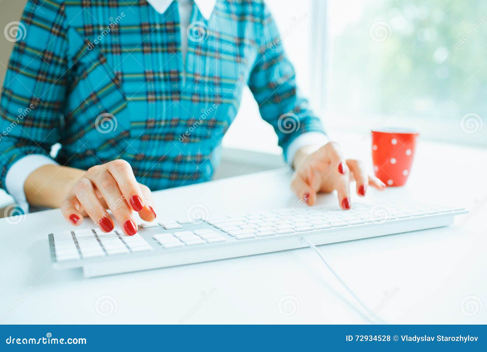 Woman Office Worker Typing on the Keyboard Stock Photo - Image of ...