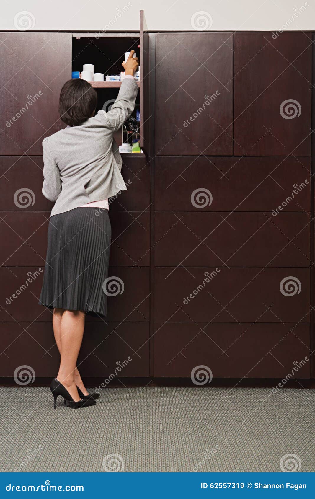 Woman organizing office stock image. Image of female - 62557319