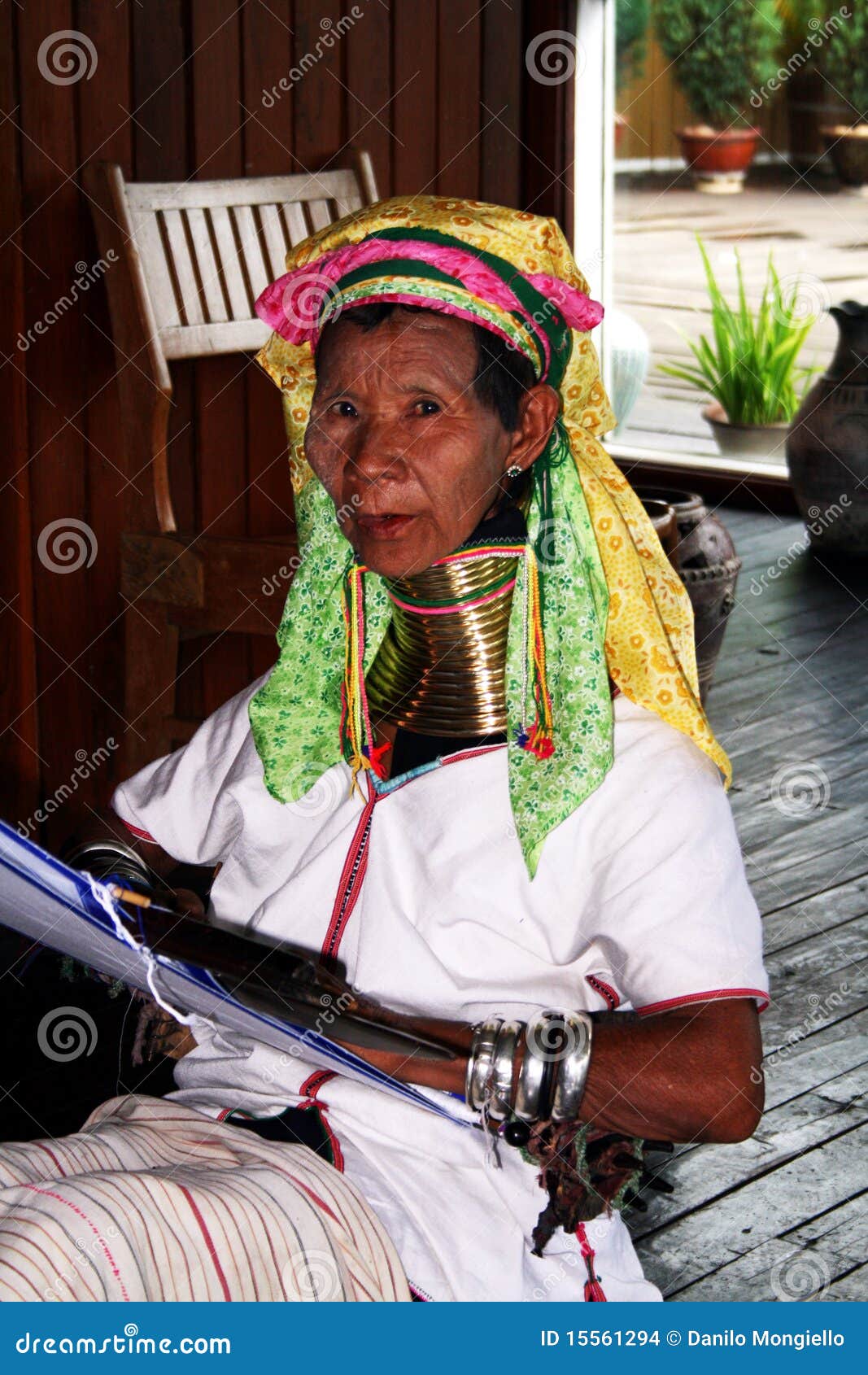 Woman padaung editorial stock image. Image of travel - 15561294