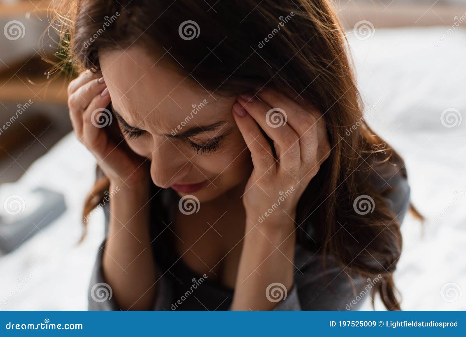 Woman from Pain and Touching Head Stock Image - Image of hurt, painful ...