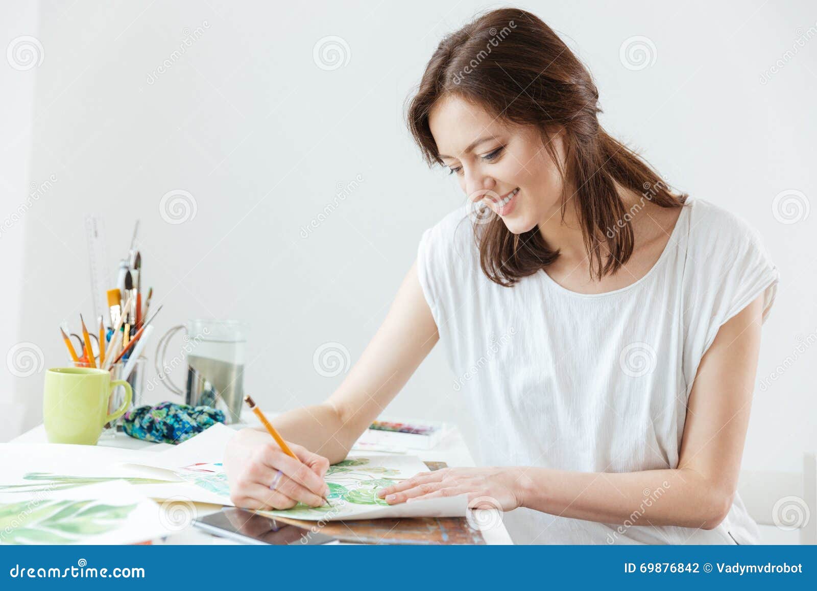 Woman Painter Drawing at the Table Stock Photo - Image of creative ...