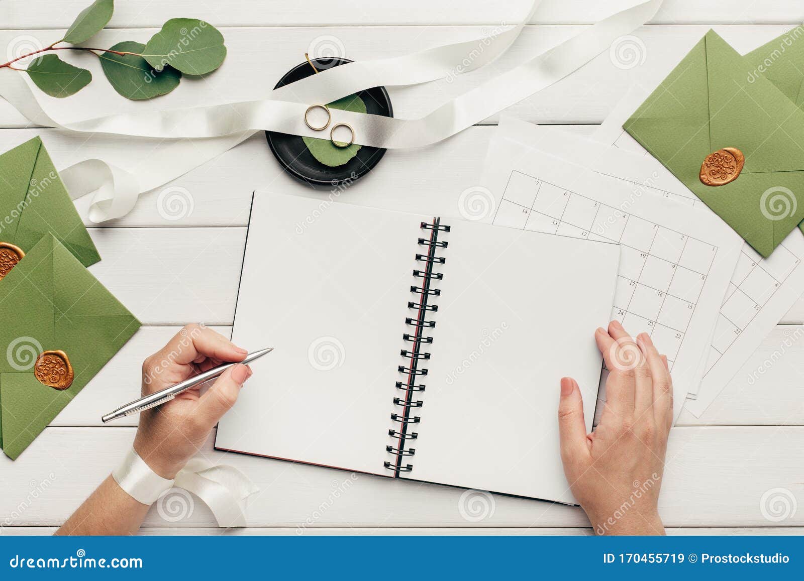Woman Planning Wedding and Write Notes in Notepad Stock Image - Image ...