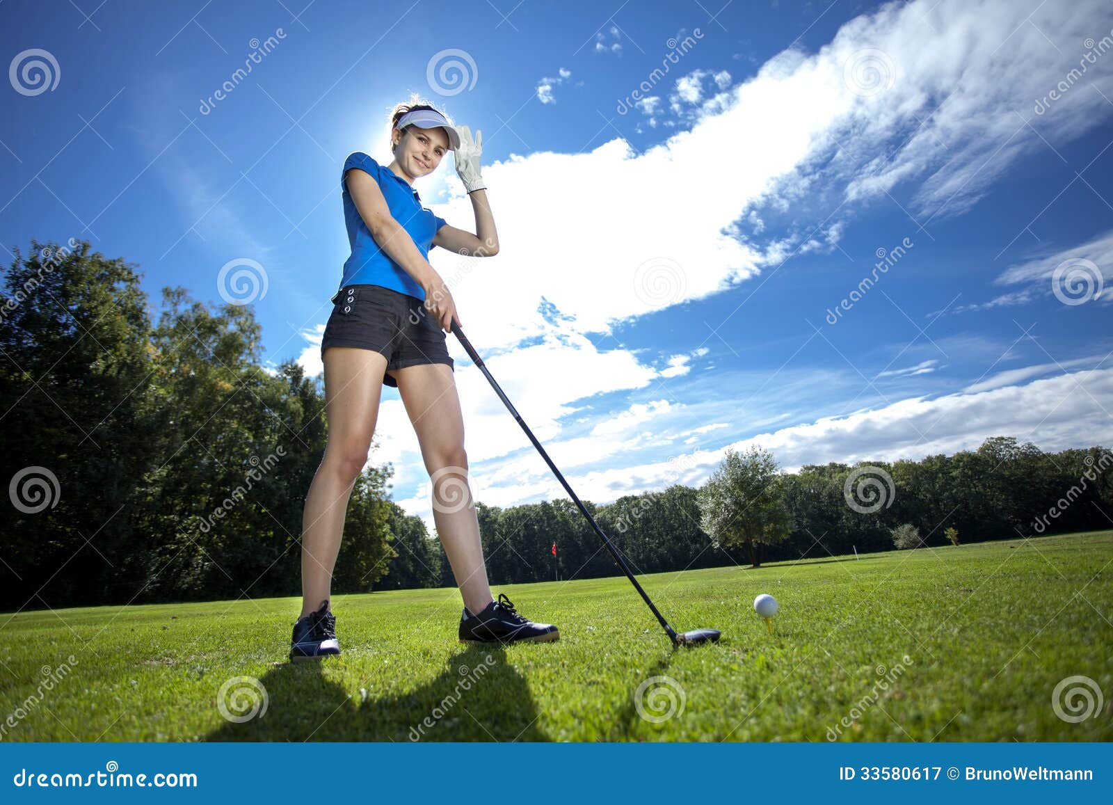 Woman playing golf stock image. Image of golf, outdoor - 33580617