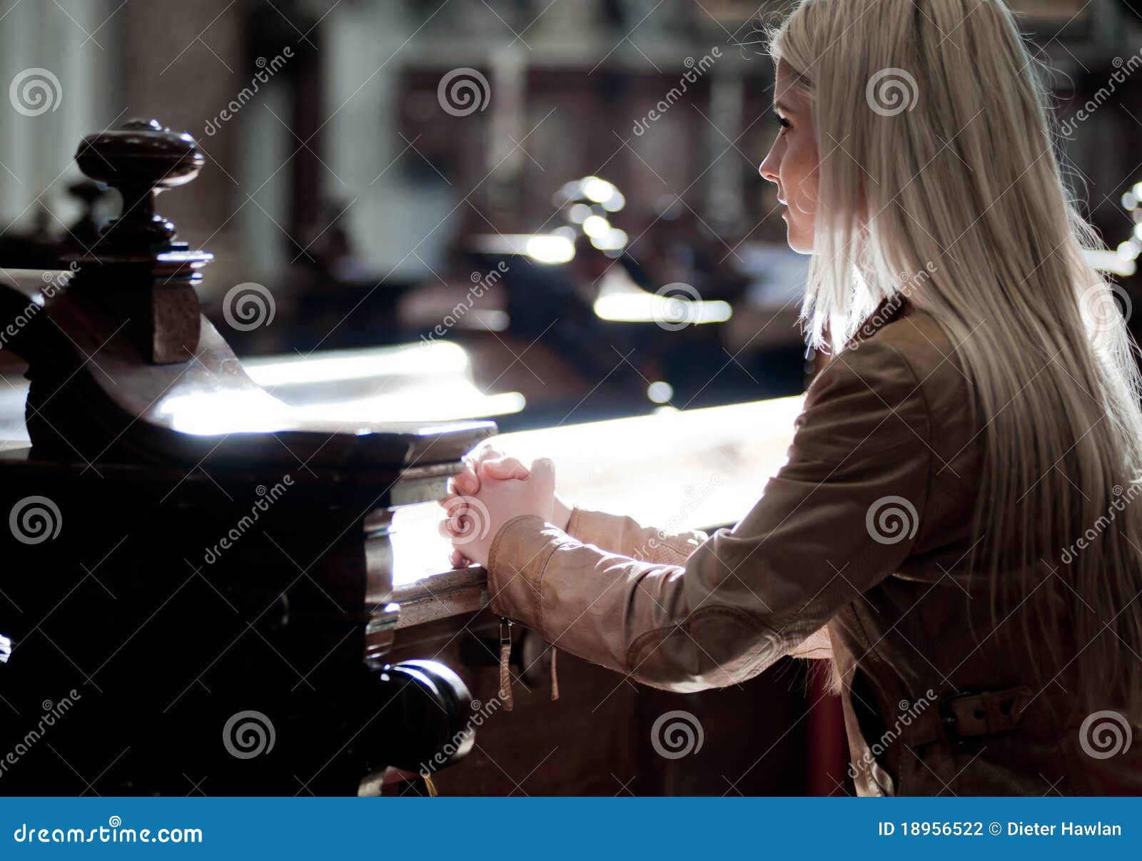 Woman Praying in the Church Stock Photo - Image of church, hope: 18956522