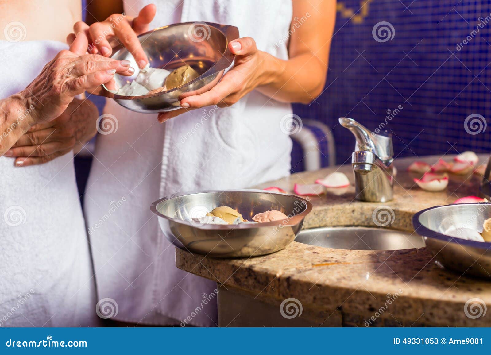 Woman at Rasul bath in spa stock image. Image of beauty - 49331053