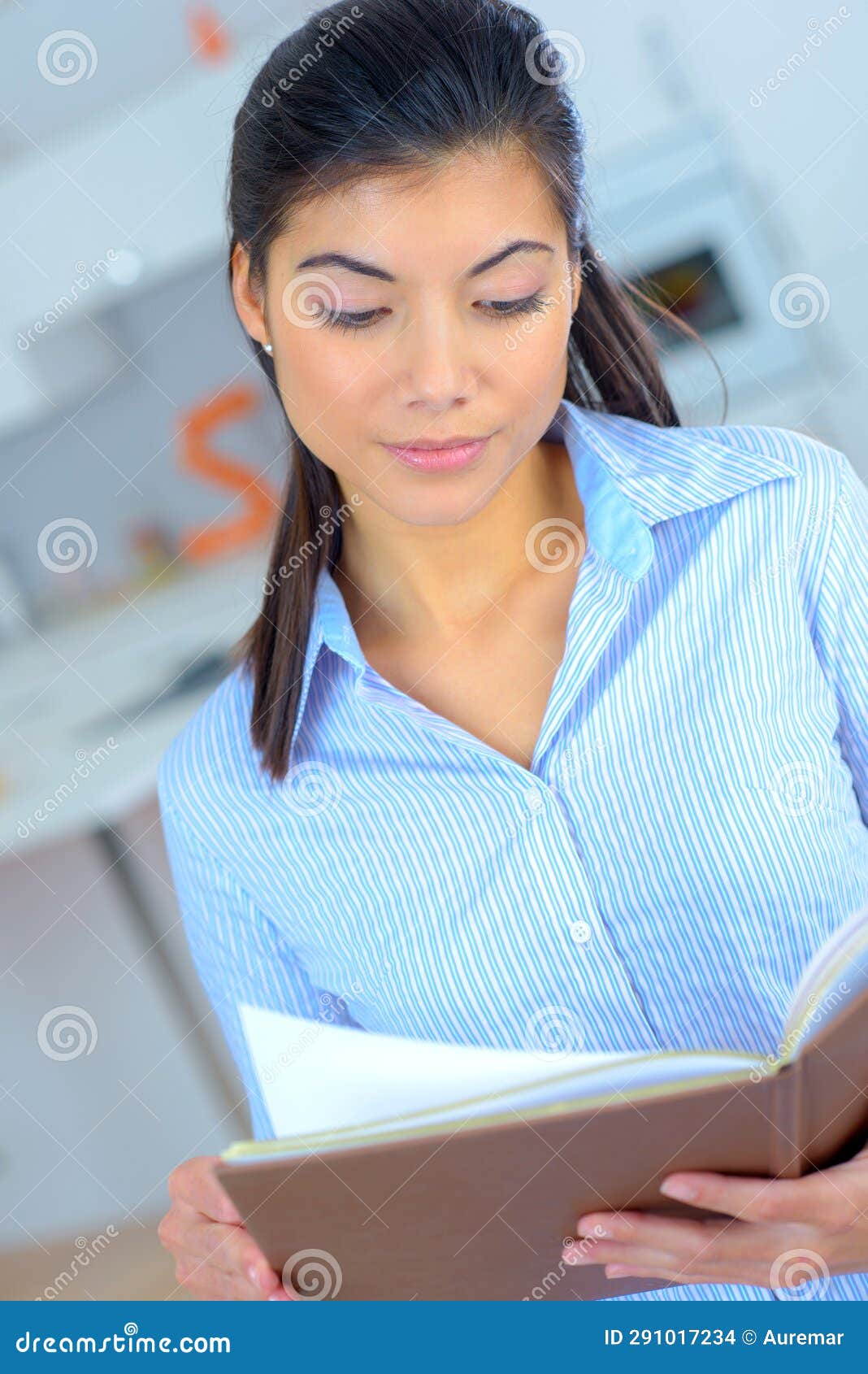 Woman reading a book stock photo. Image of comfortable - 291017234