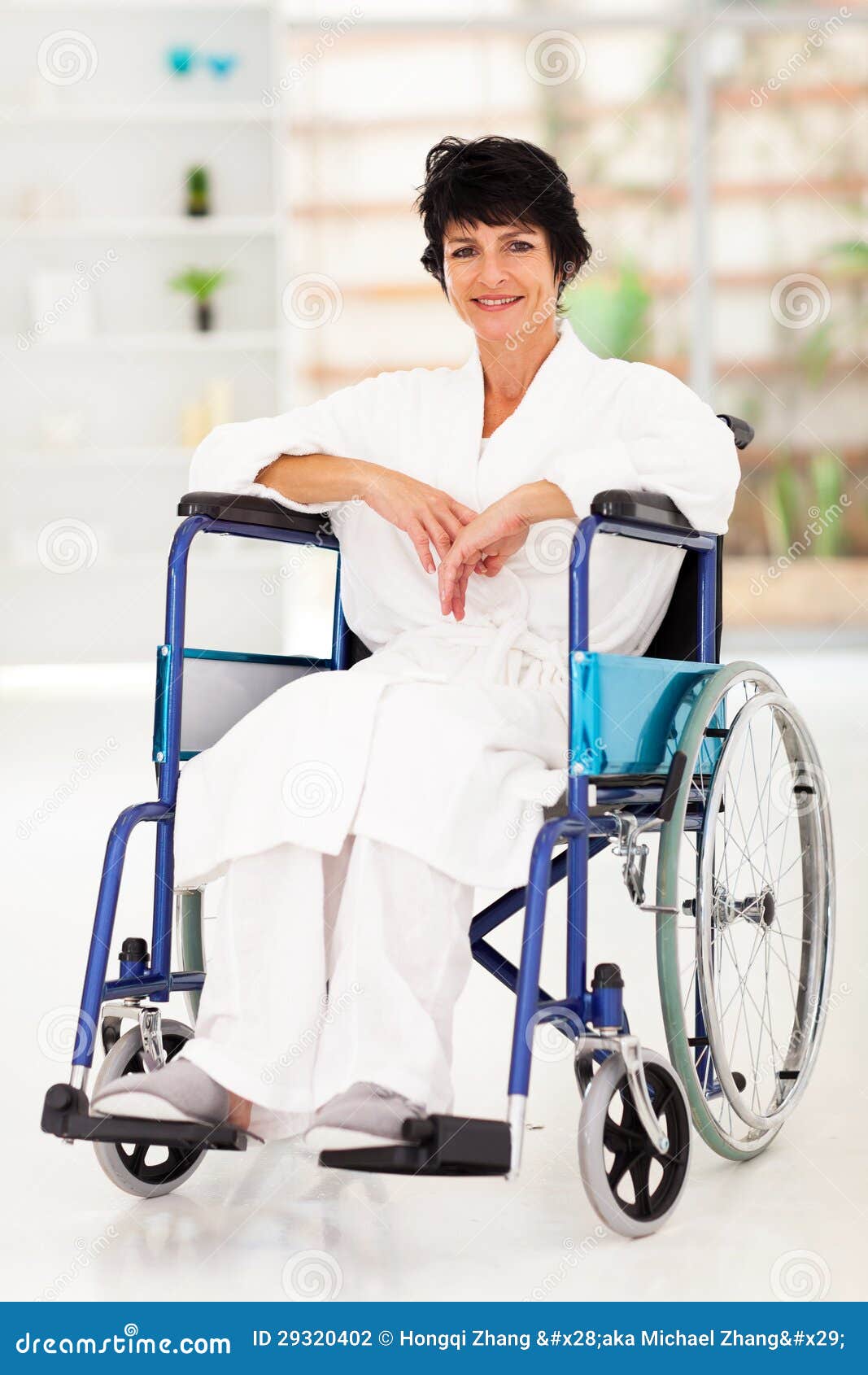 Woman recovering injury stock photo. Image of injury - 29320402 Woman recovering injury stock photo. Image of injury - 29320402