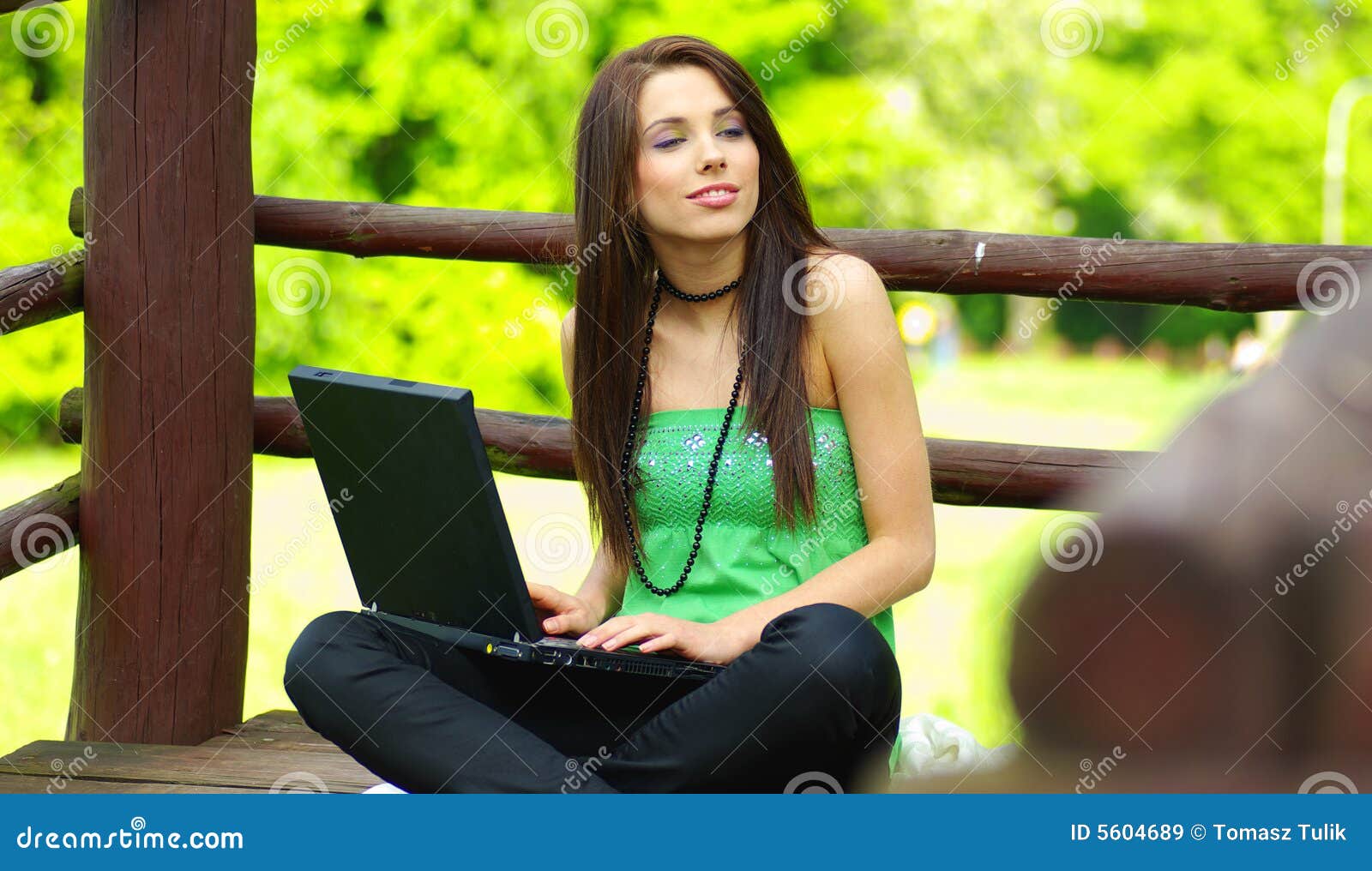 Woman relaxing and working stock image. Image of healthy - 5604689