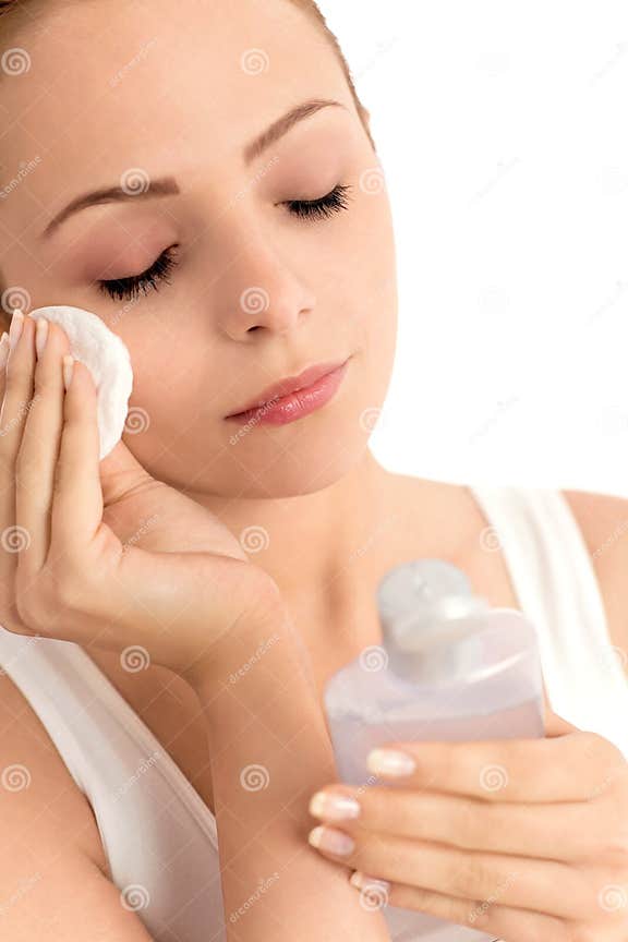 Woman removing make-up stock image. Image of healthy - 10005657