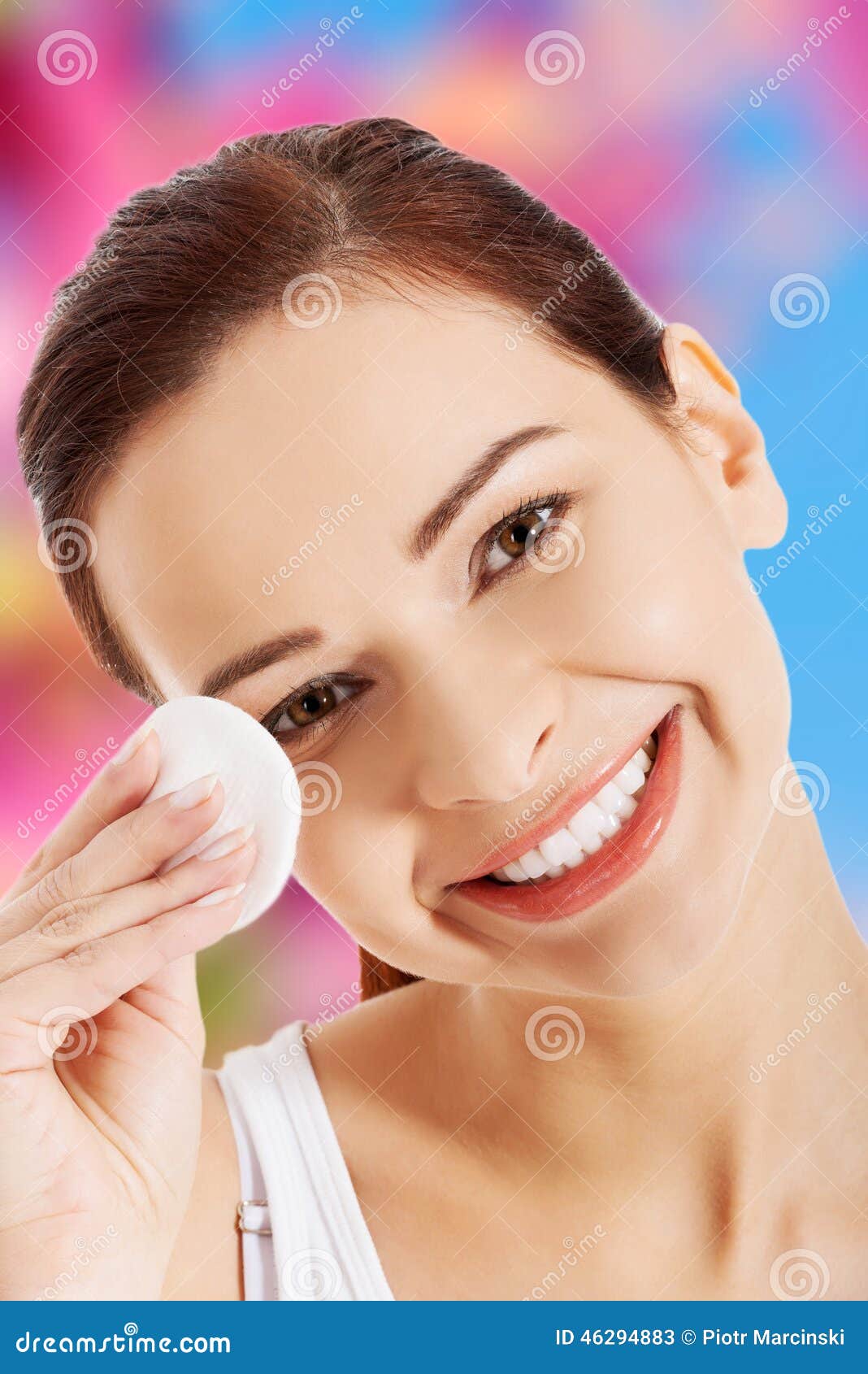 Woman removing make up stock image. Image of preparation - 46294883