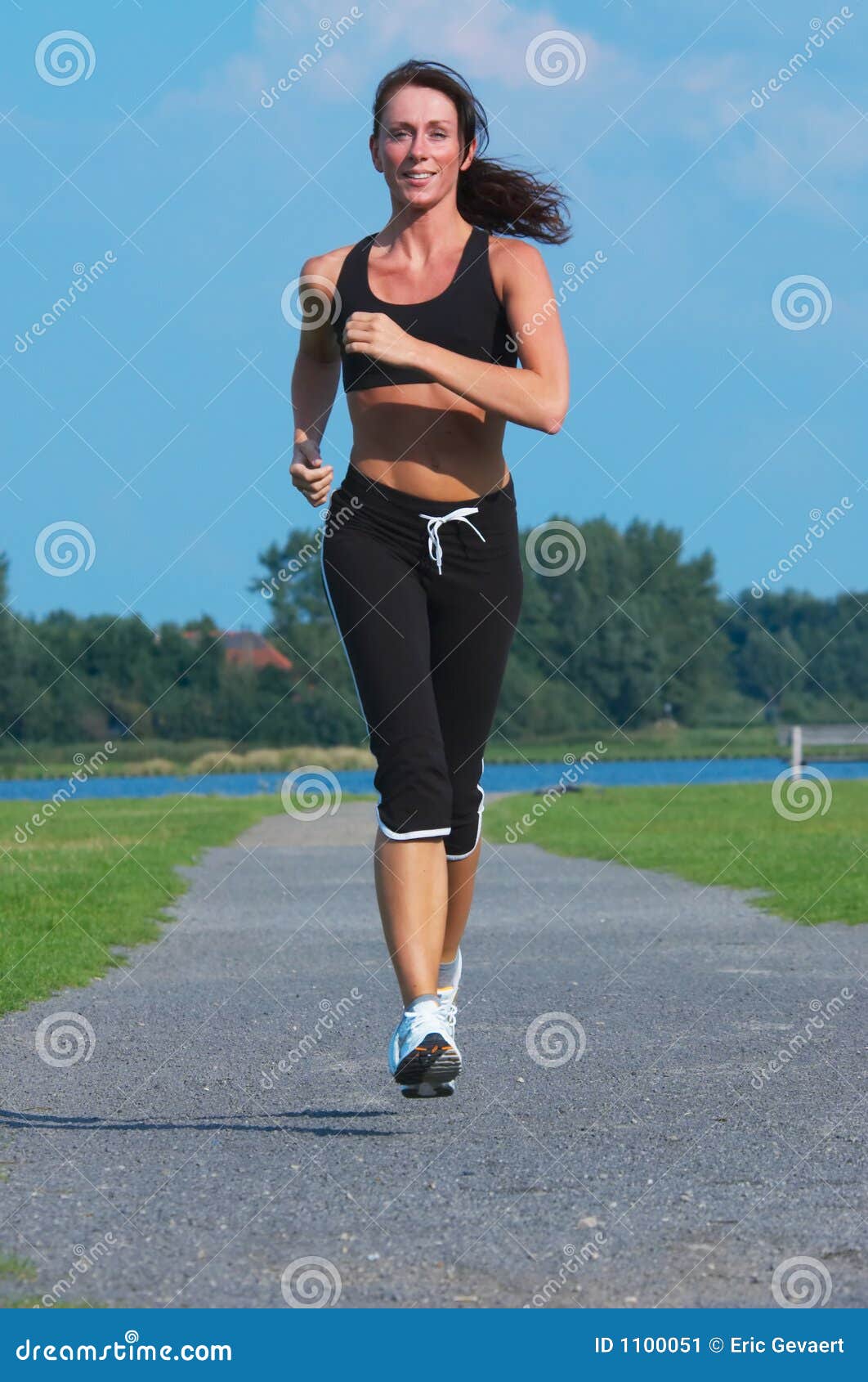 Woman running stock image. Image of marathon, female, people - 1100051