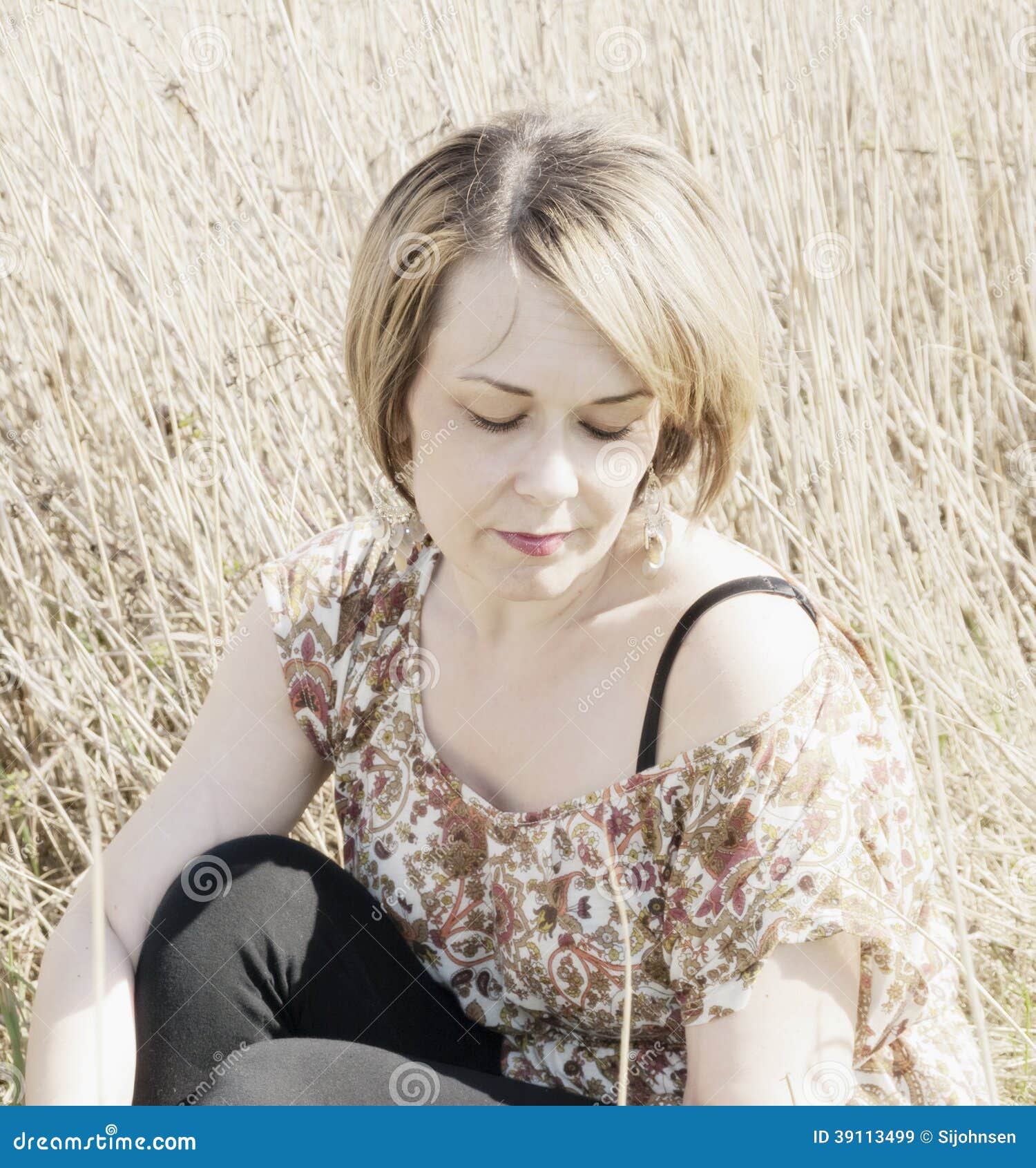 Woman in rural setting stock image. Image of outside - 39113499