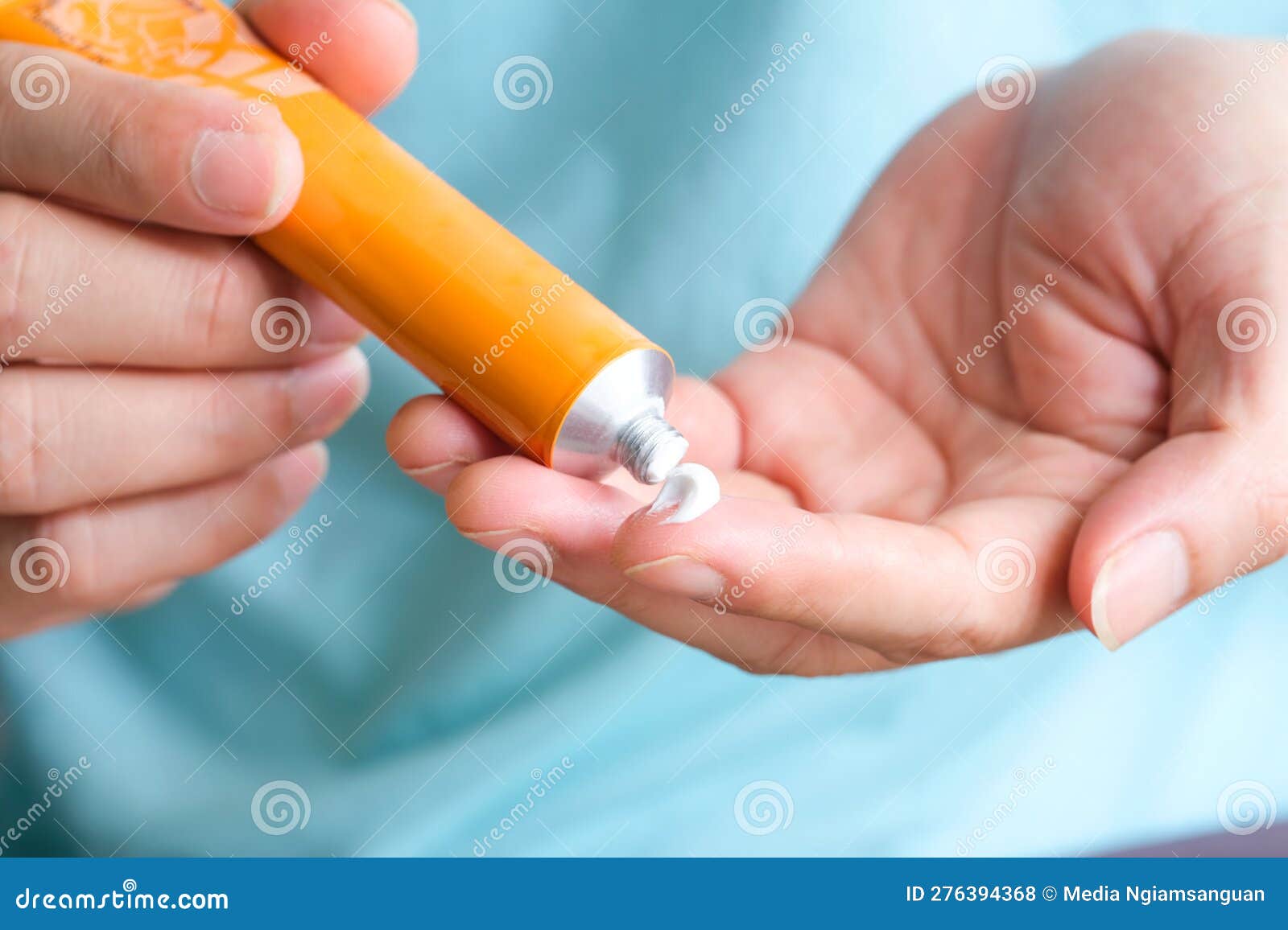 The Woman S Hand, she Uses Steroids Apply External Type Stock Photo ...