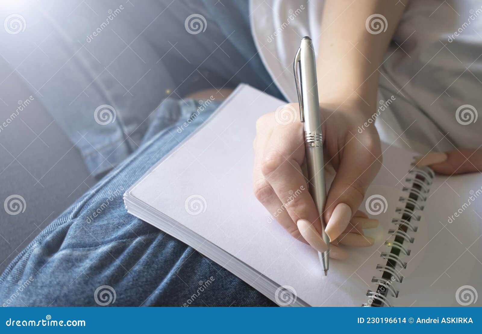 Woman& X27;s Hand Using a Pencil Noting on Notepad Stock Photo - Image ...