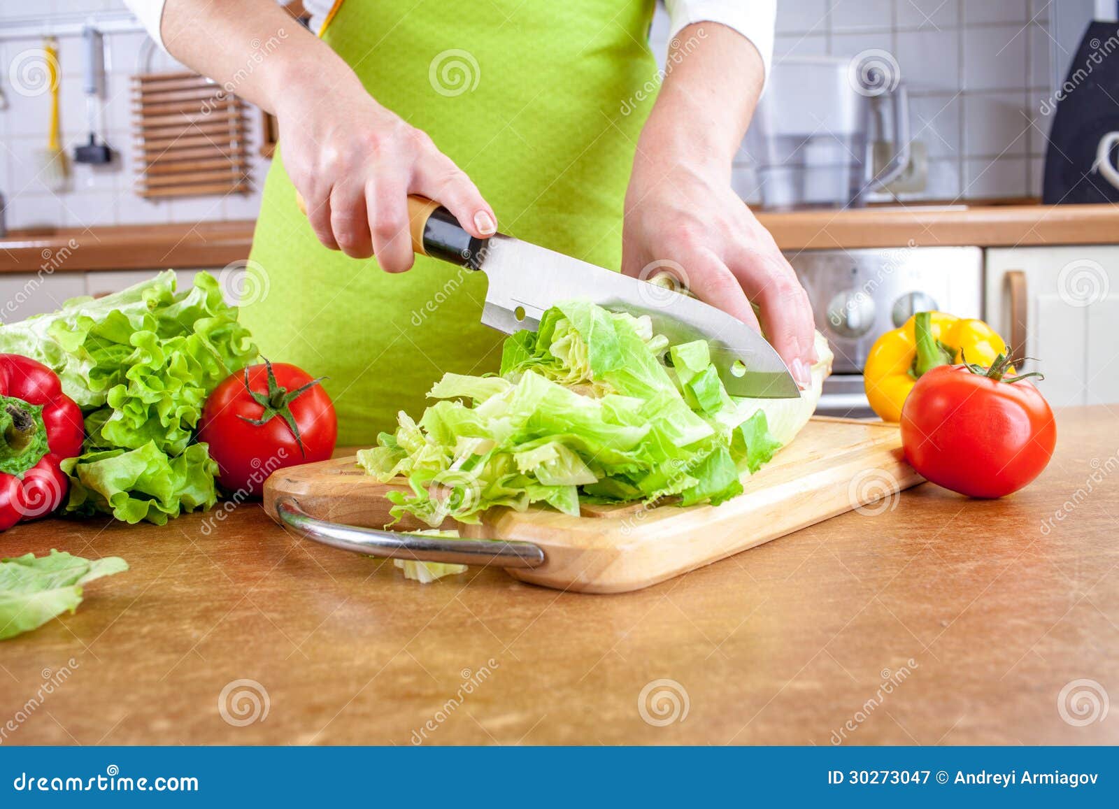 Woman S Hands Cutting Vegetables Stock Image - Image of healthy, diner ...