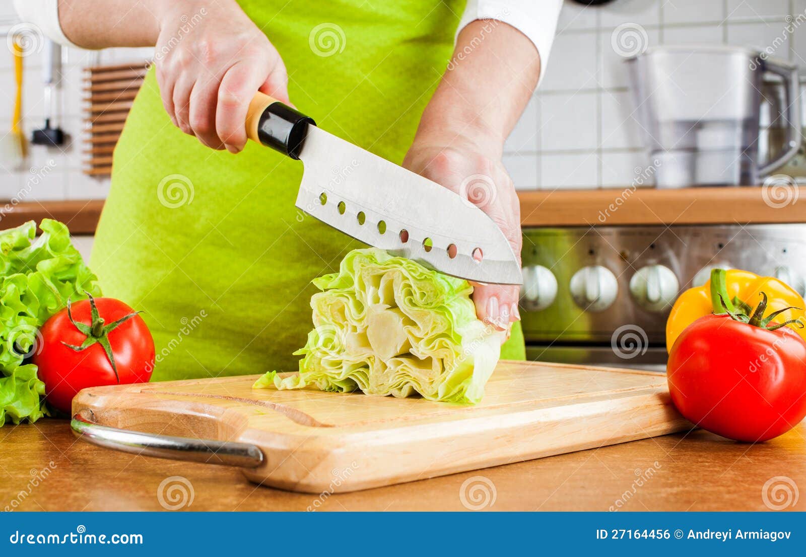 Woman S Hands Cutting Vegetables Stock Photo - Image of lettuce, knife ...