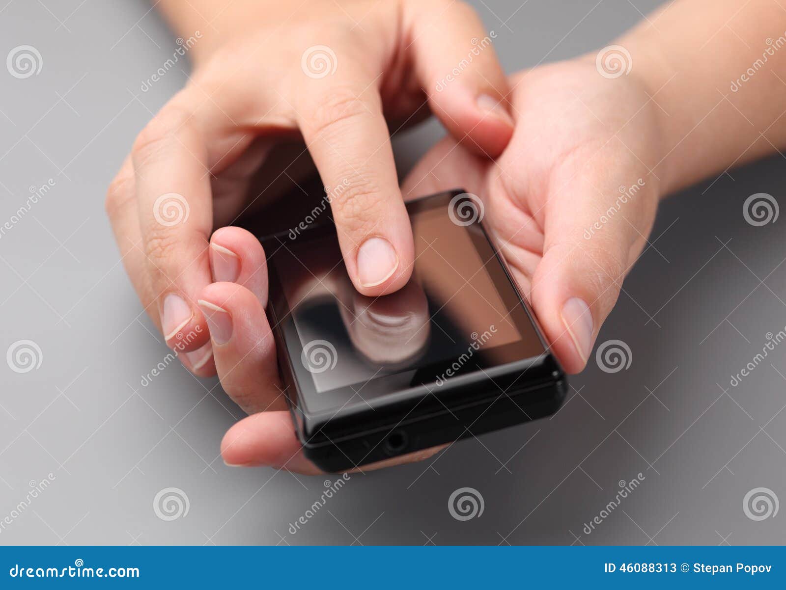 Woman S Hands Using a Smart Phone Stock Image - Image of pushing ...