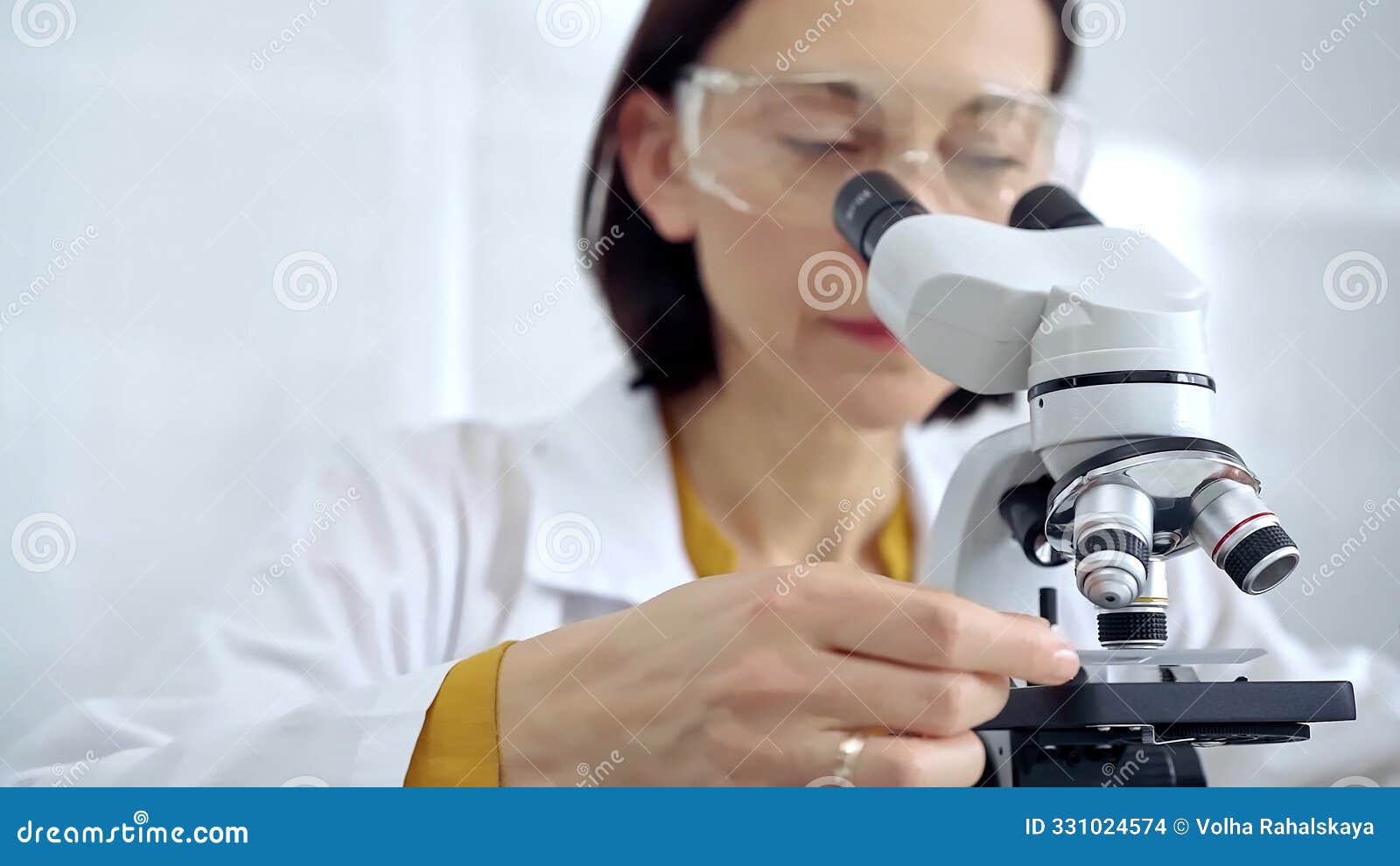 Woman Scientist Using Microscope in Laboratory. Microbiology Science ...