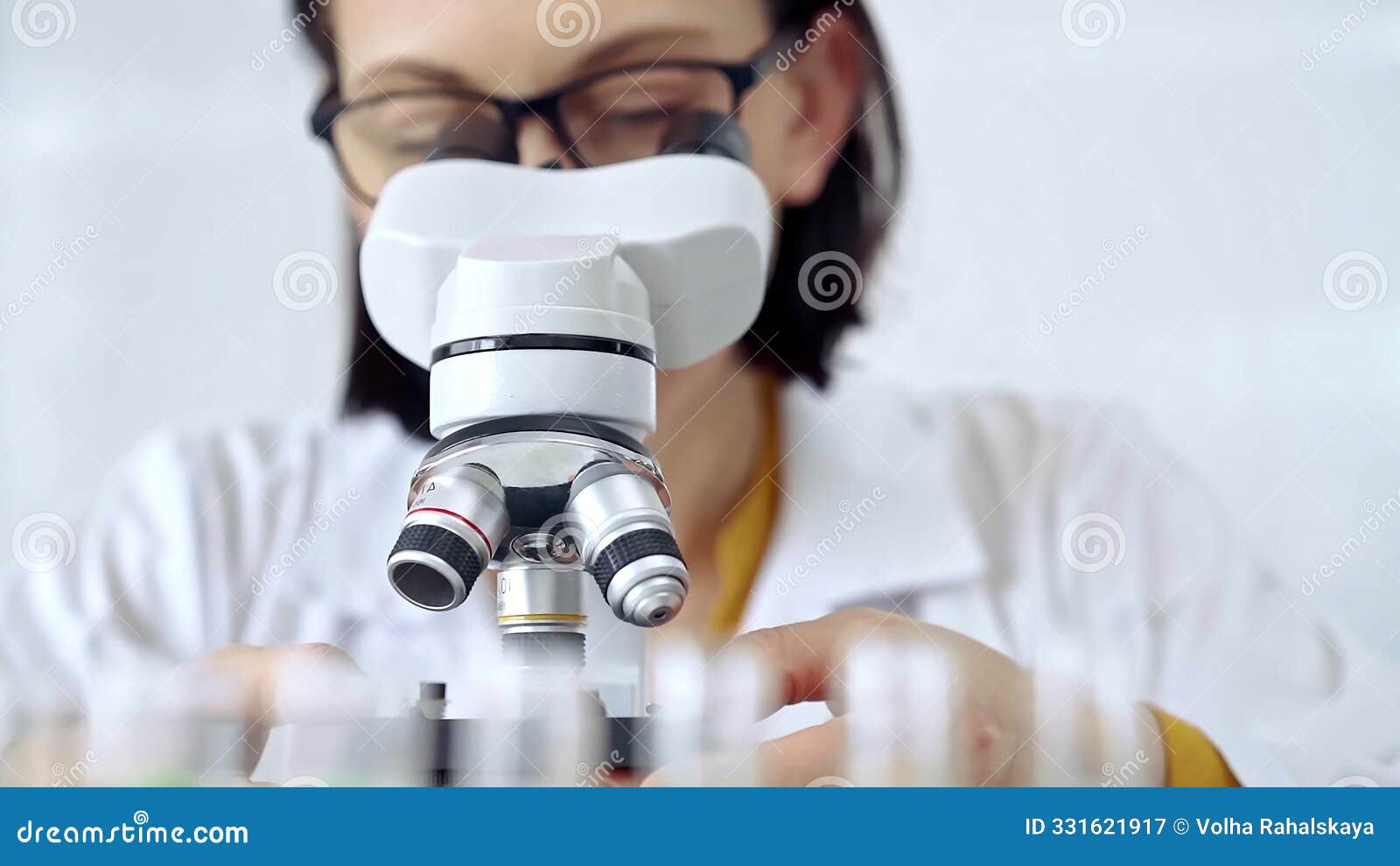 Woman Scientist Using Microscope in Laboratory. Microbiology Science ...