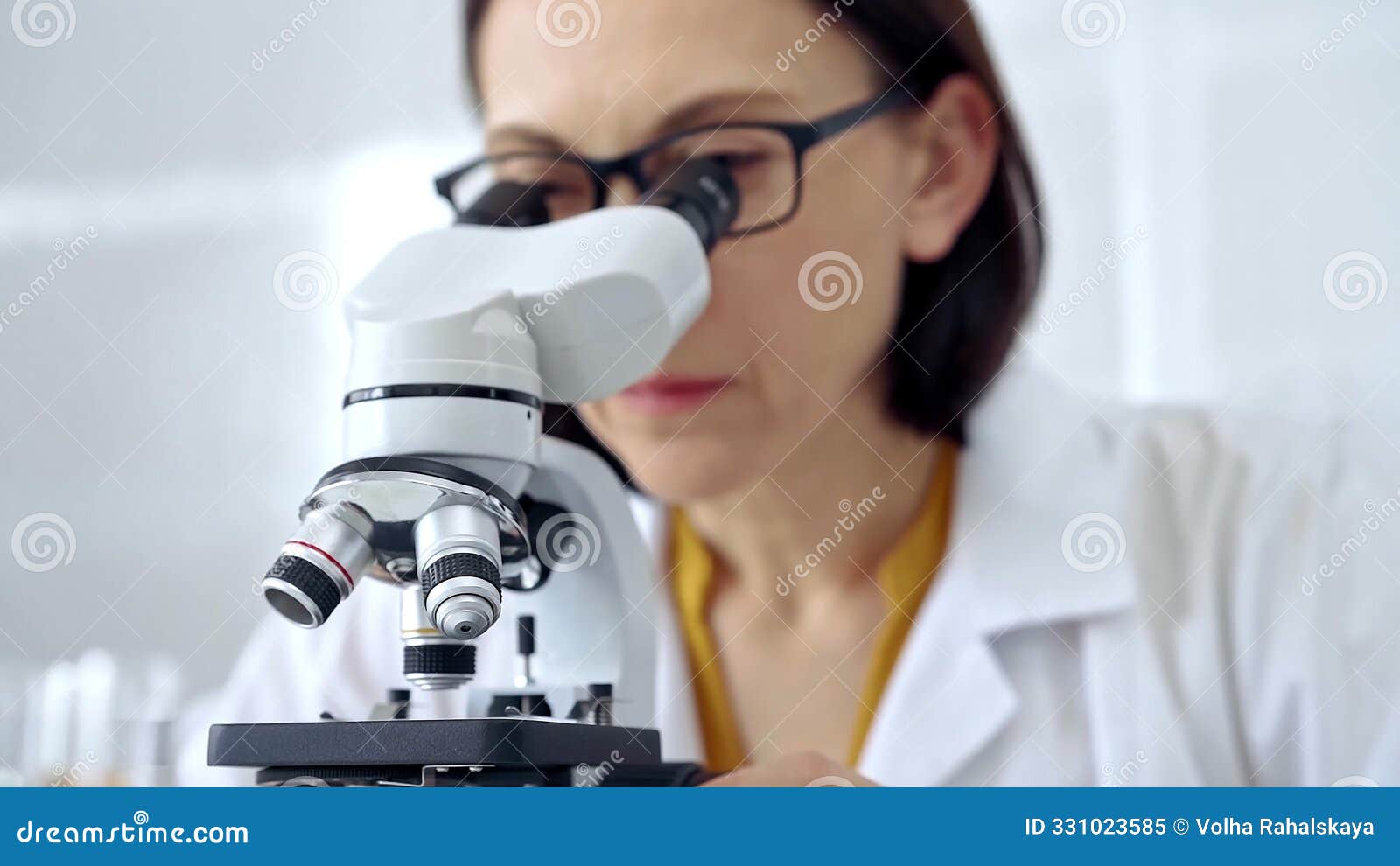 Woman Scientist Using Microscope in Laboratory. Microbiology Science ...