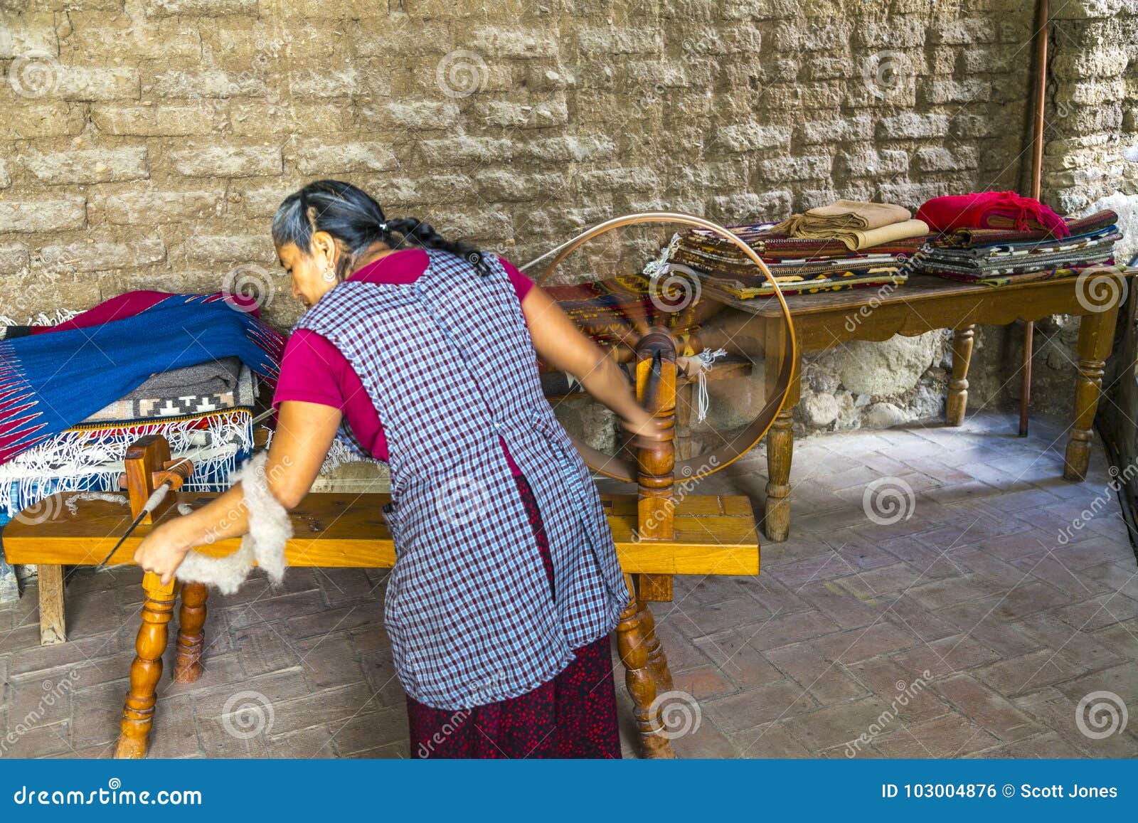 Making Yarn editorial photo. Image of weaving, wool - 103004876