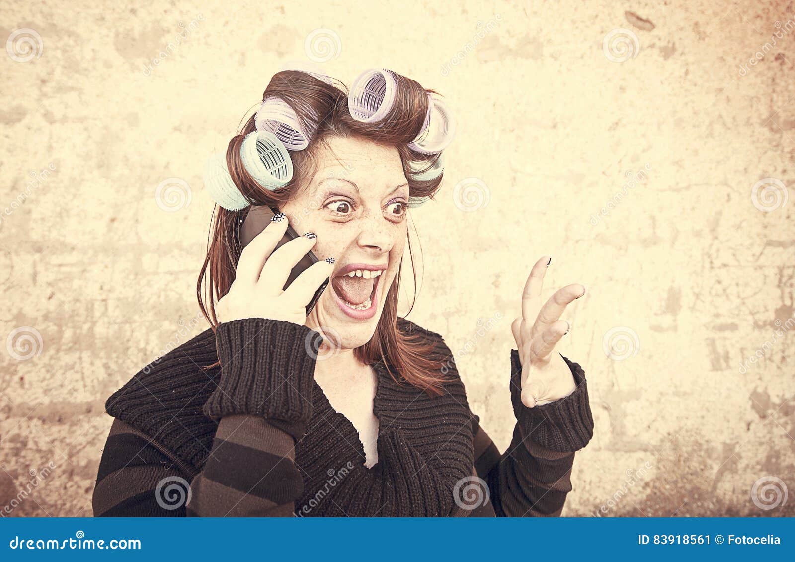 Woman screams phone stock image. Image of color, face - 83918561