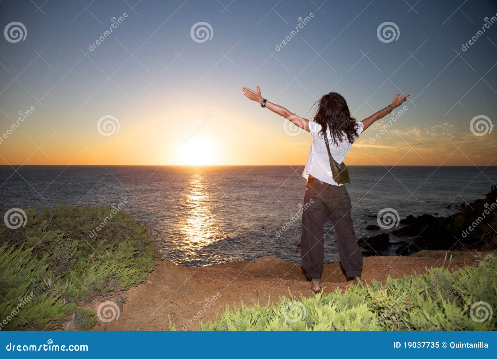 Woman see off sun stock image. Image of beach, vacation - 19037735