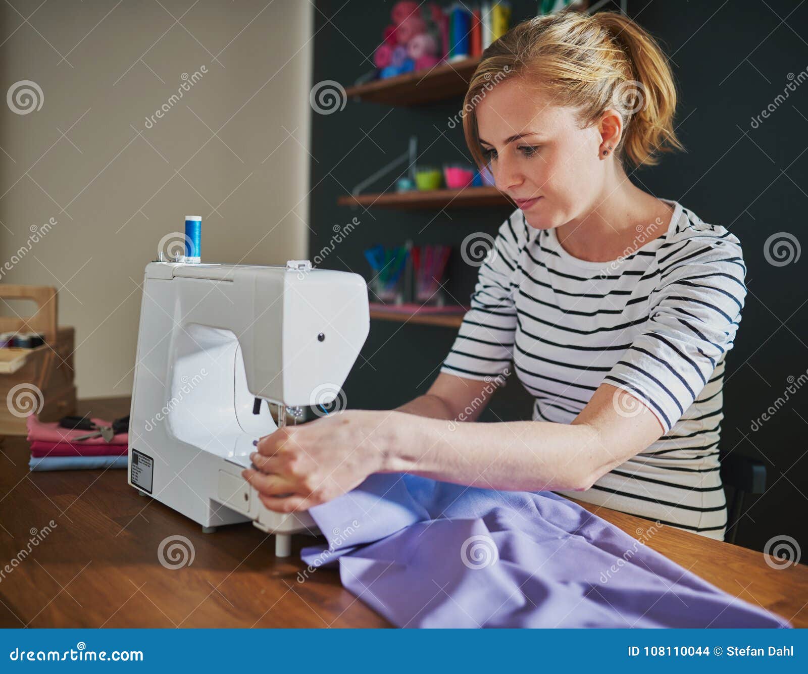 Woman Sewing on Sewing Machine Stock Photo - Image of closeup, hobby ...