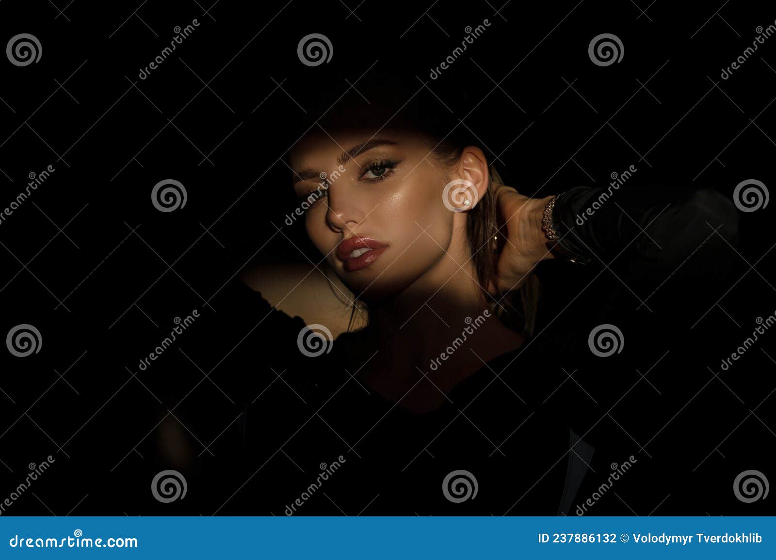 Woman in Shadow. Female Model with Shadows on Face Looking Seductive ...