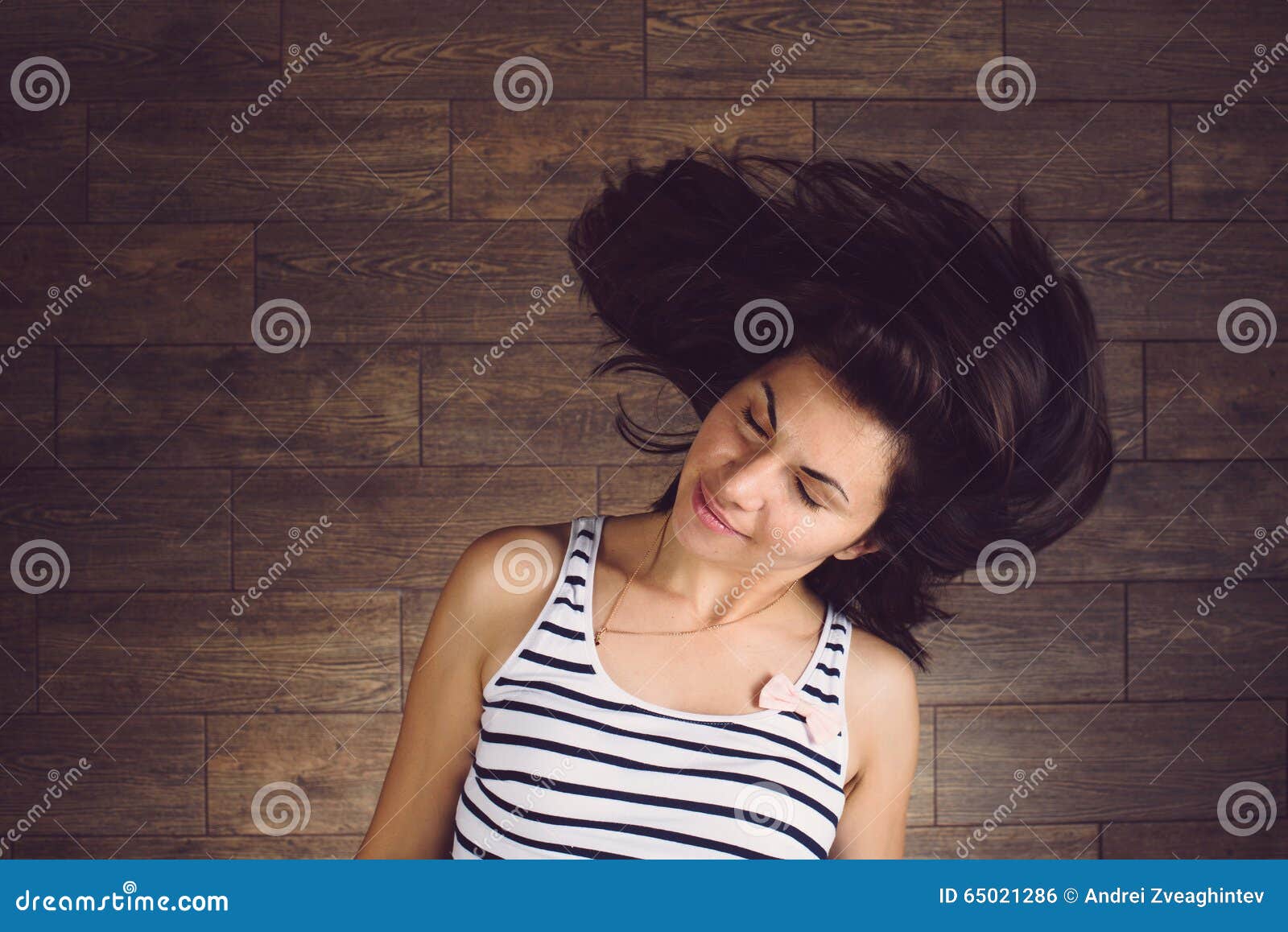 Woman Shaking Head stock photo. Image of body, head, abdomen - 65021286