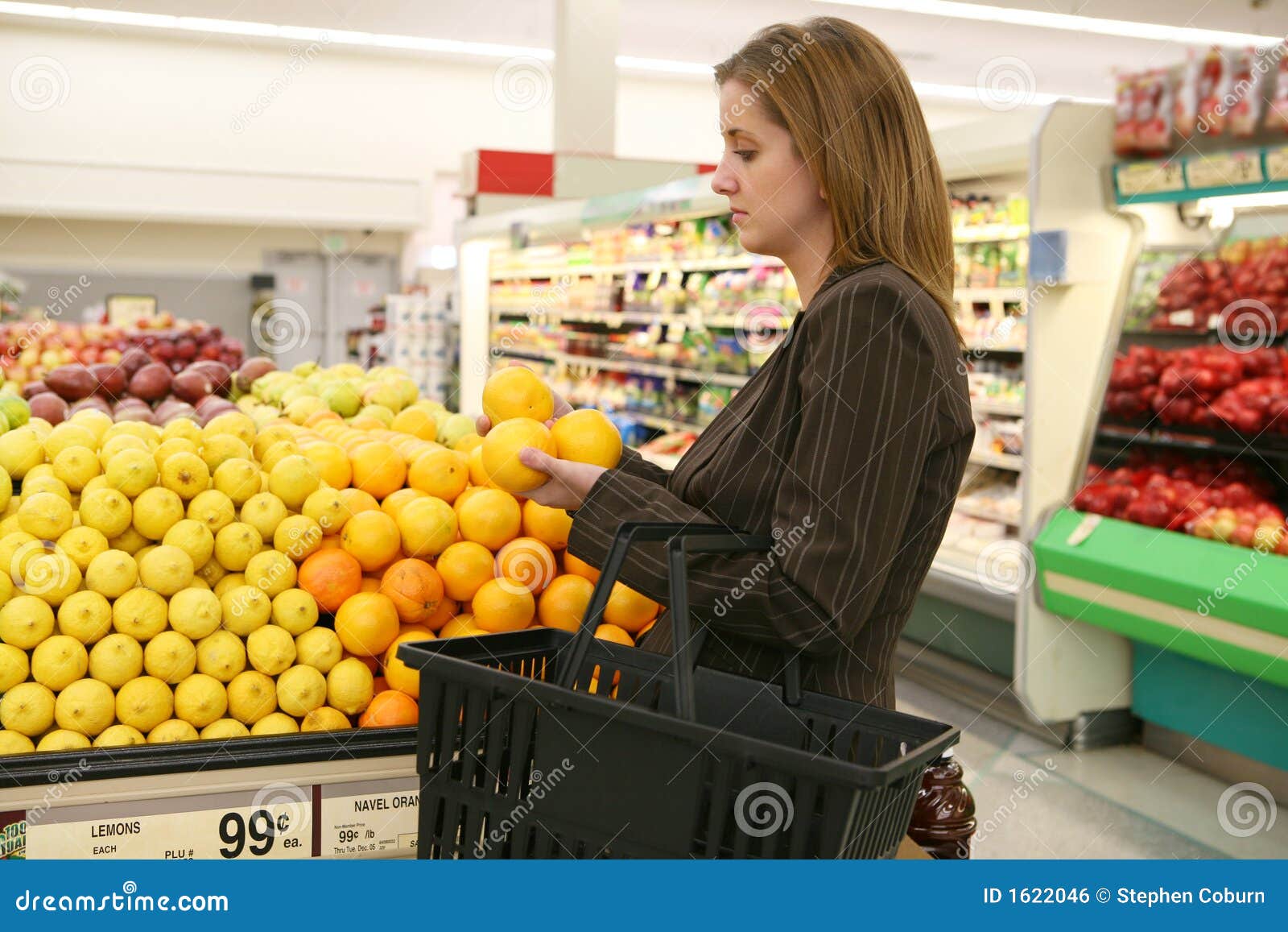 Woman Shopping in the Grocery Store Stock Photo - Image of ripe, lady ...