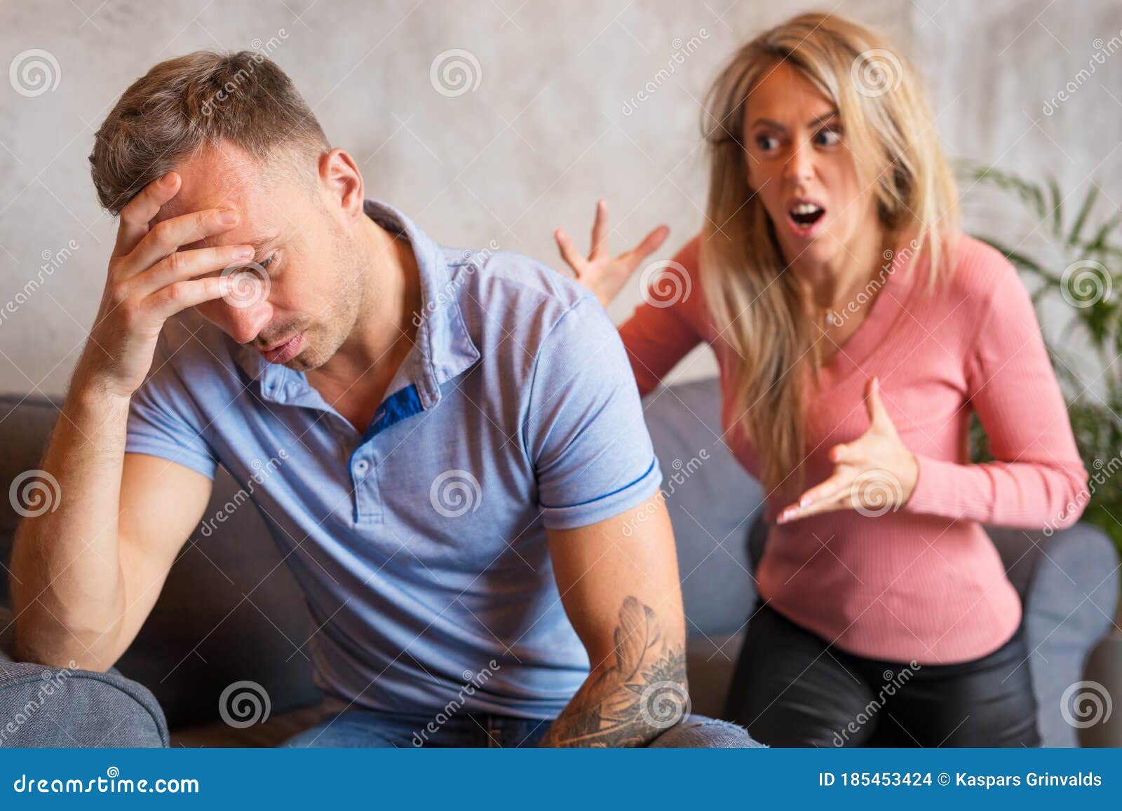 Woman Shouting at Man at Home Stock Photo - Image of break, love: 185453424
