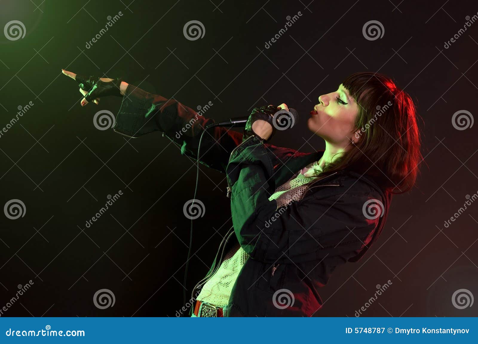 Woman sing a song stock image. Image of pointing, sing - 5748787