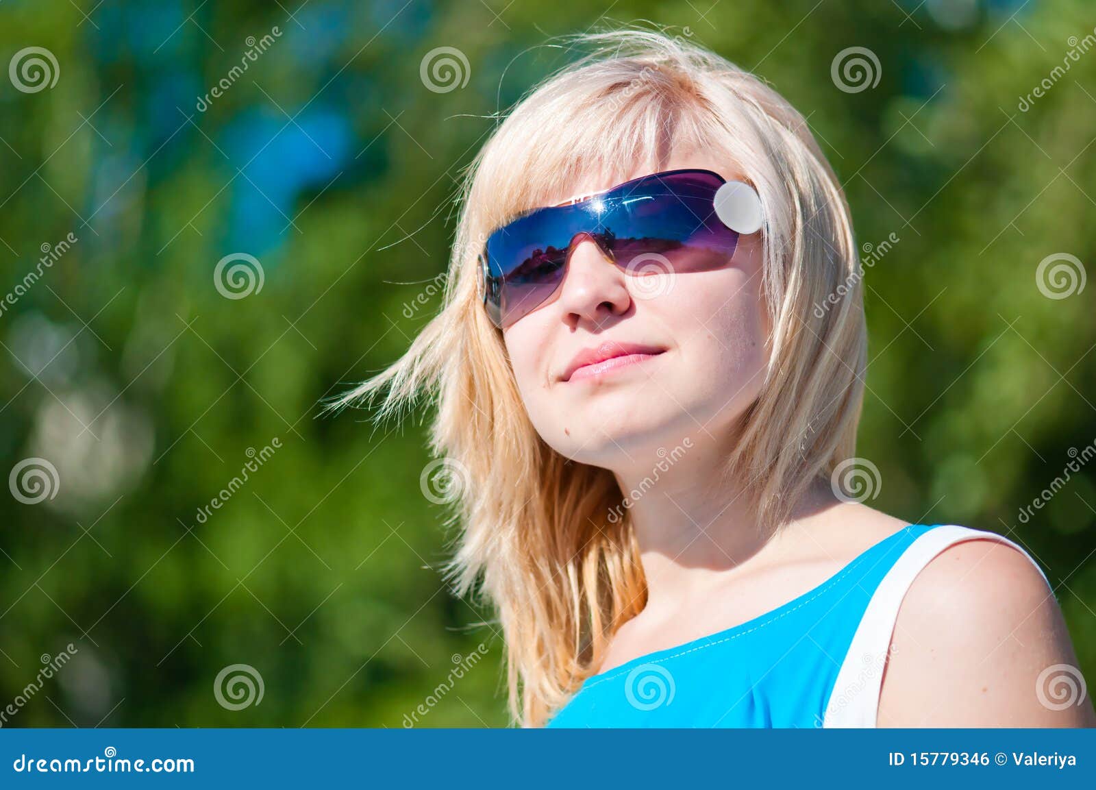 Woman Smiling at the Camera. Stock Photo - Image of beauty, field: 15779346