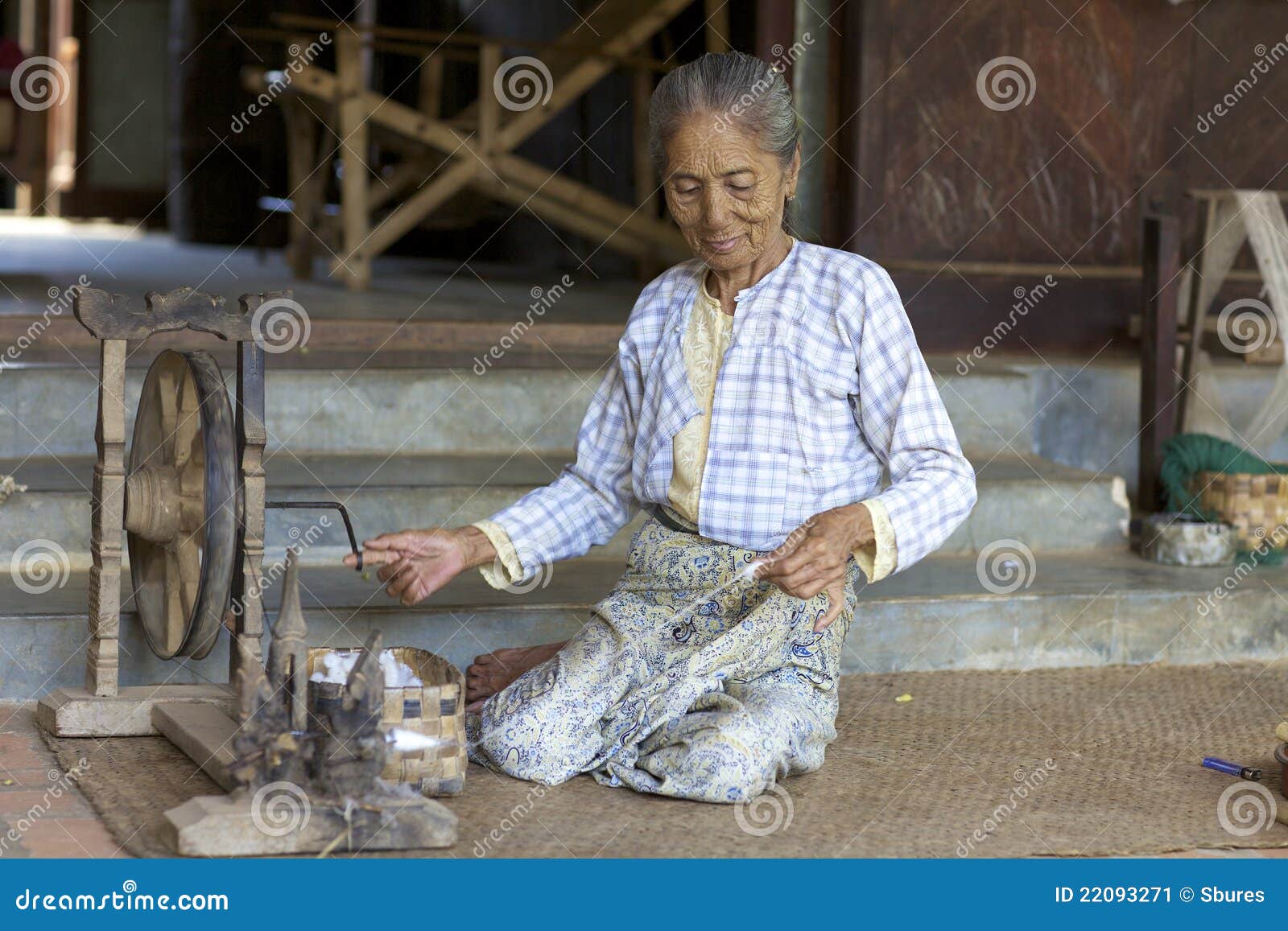 Woman Spinning Cotton Myanmar Editorial Photo - Image of crank, cloth ...