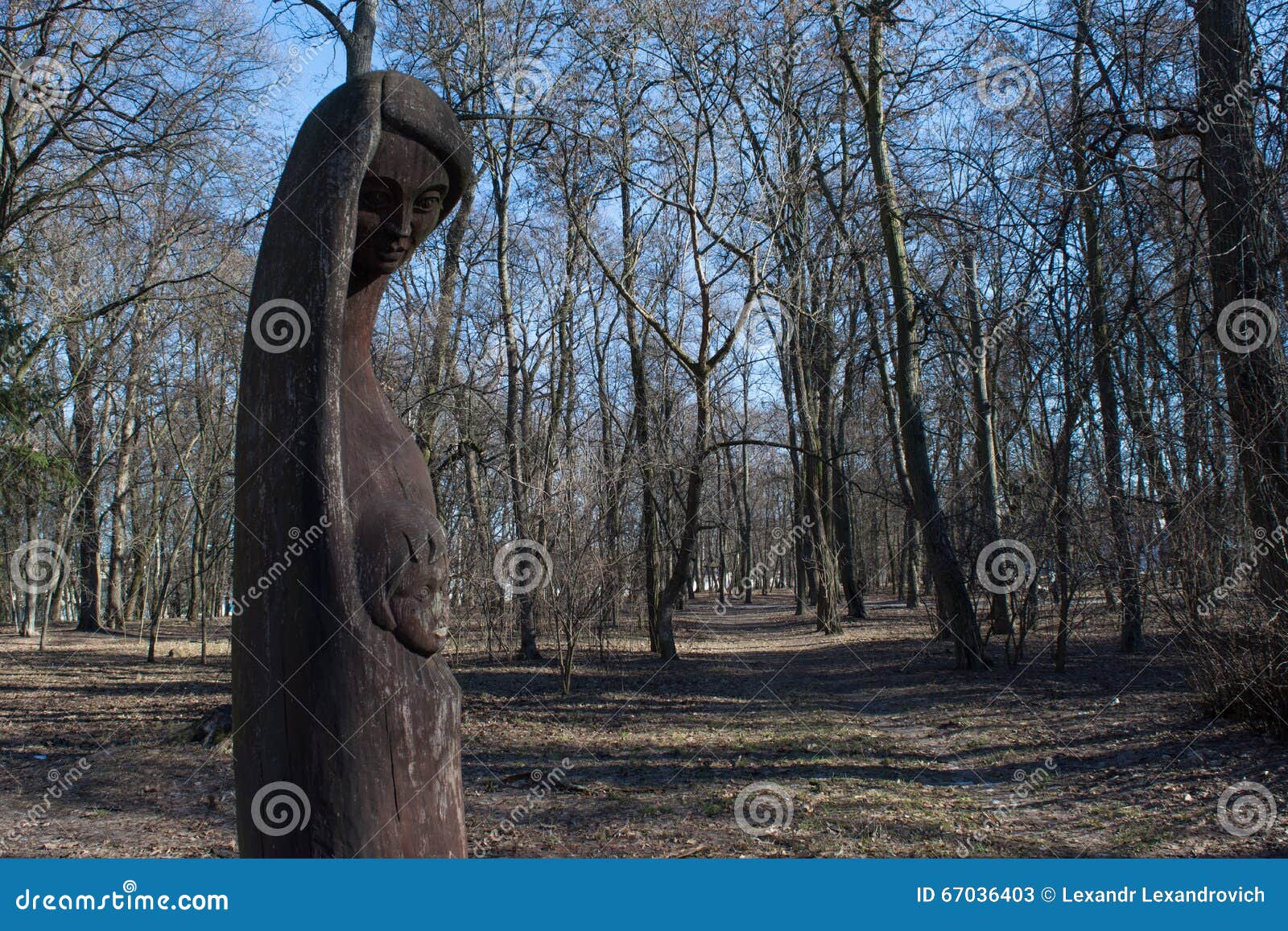 Woman Statue Carved from Tree in the Park Stock Image - Image of statue ...