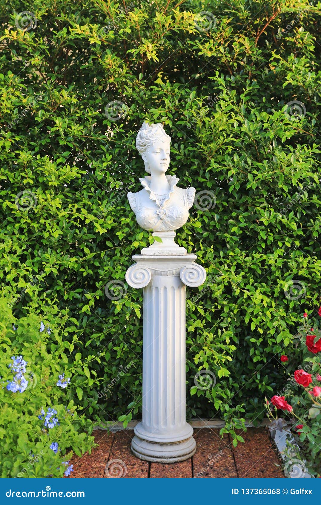 Woman statue in the garden stock photo. Image of history - 137365068