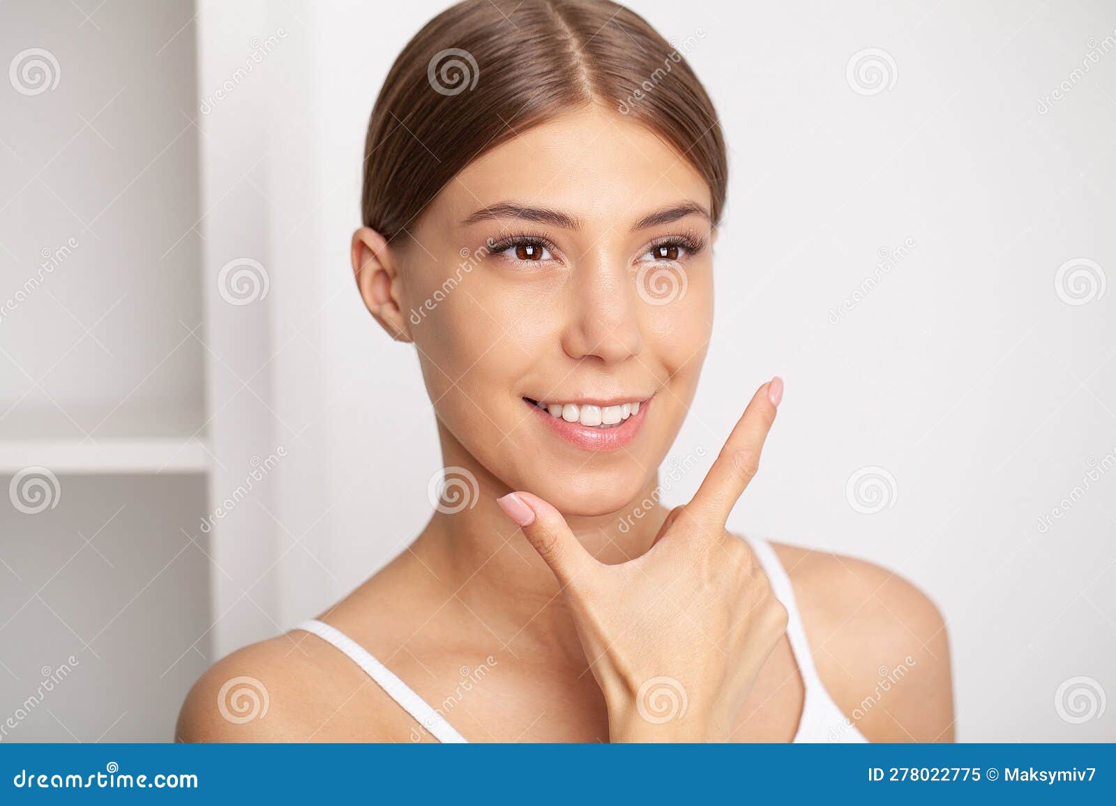 Woman with Strong White Teeth Looking at Camera and Smiling Stock Image ...