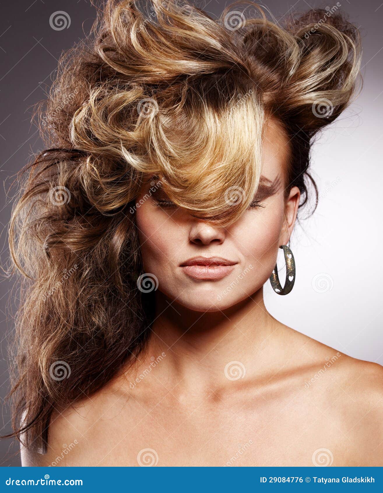 Woman with Stylish Hairstyle Stock Photo - Image of woman, face: 29084776
