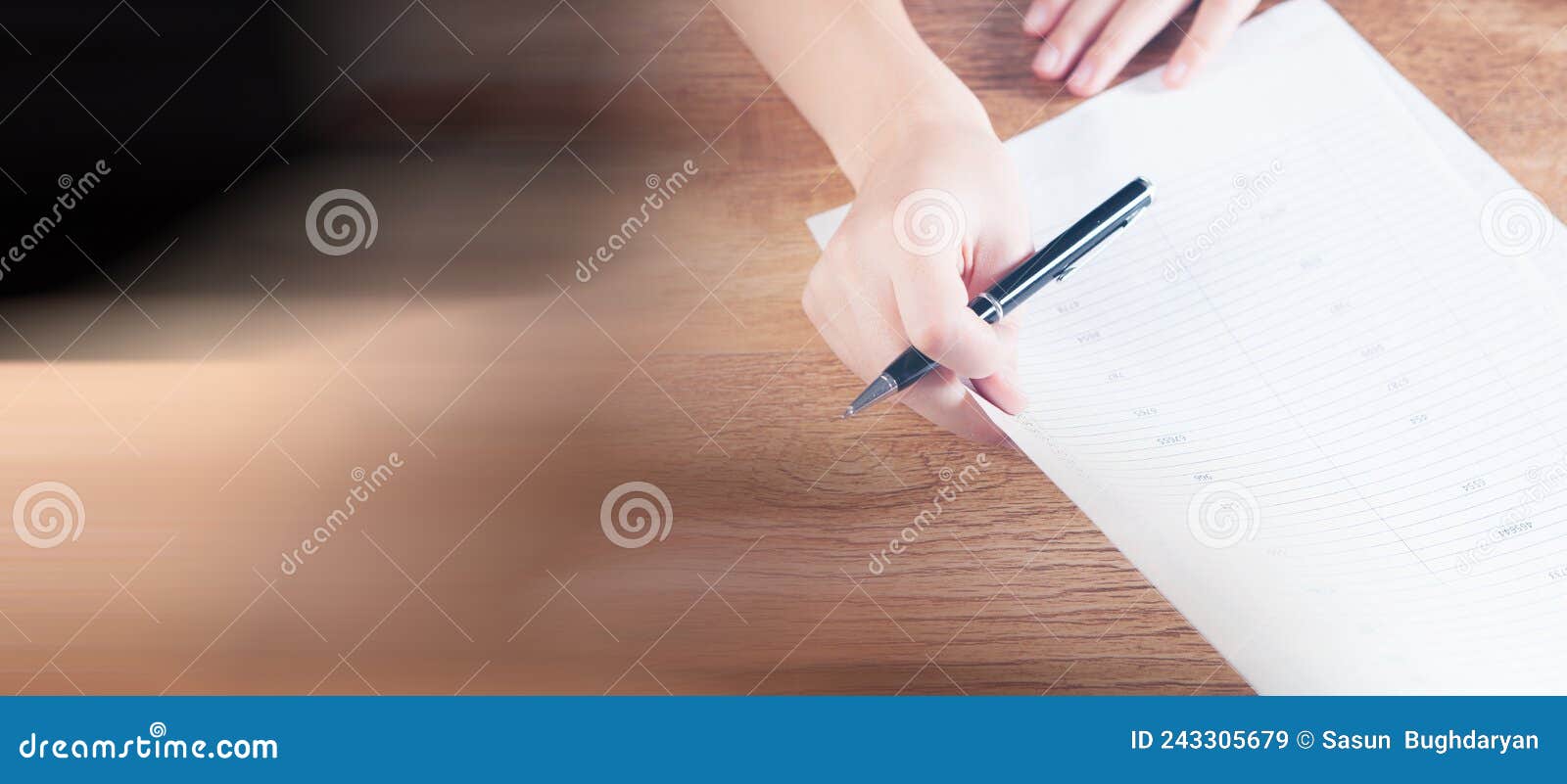 Woman Taking Notes in Papers Stock Image - Image of room, paper: 243305679