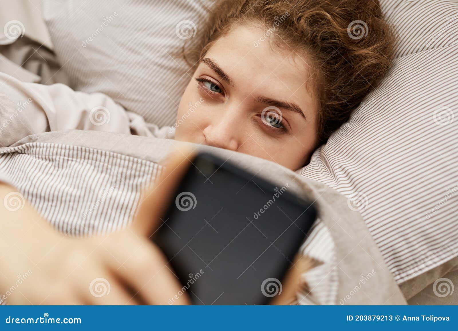 Woman talking online stock image. Image of communication - 203879213