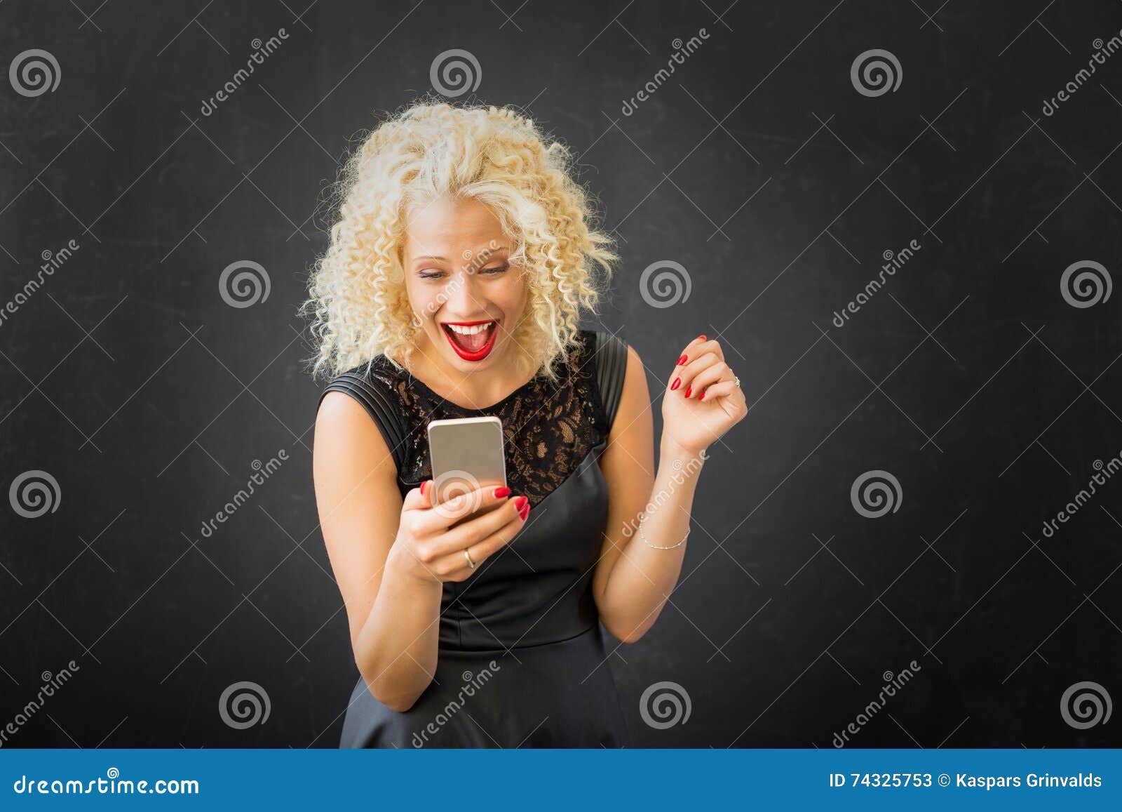Woman texting and chating stock image. Image of hipster - 74325753