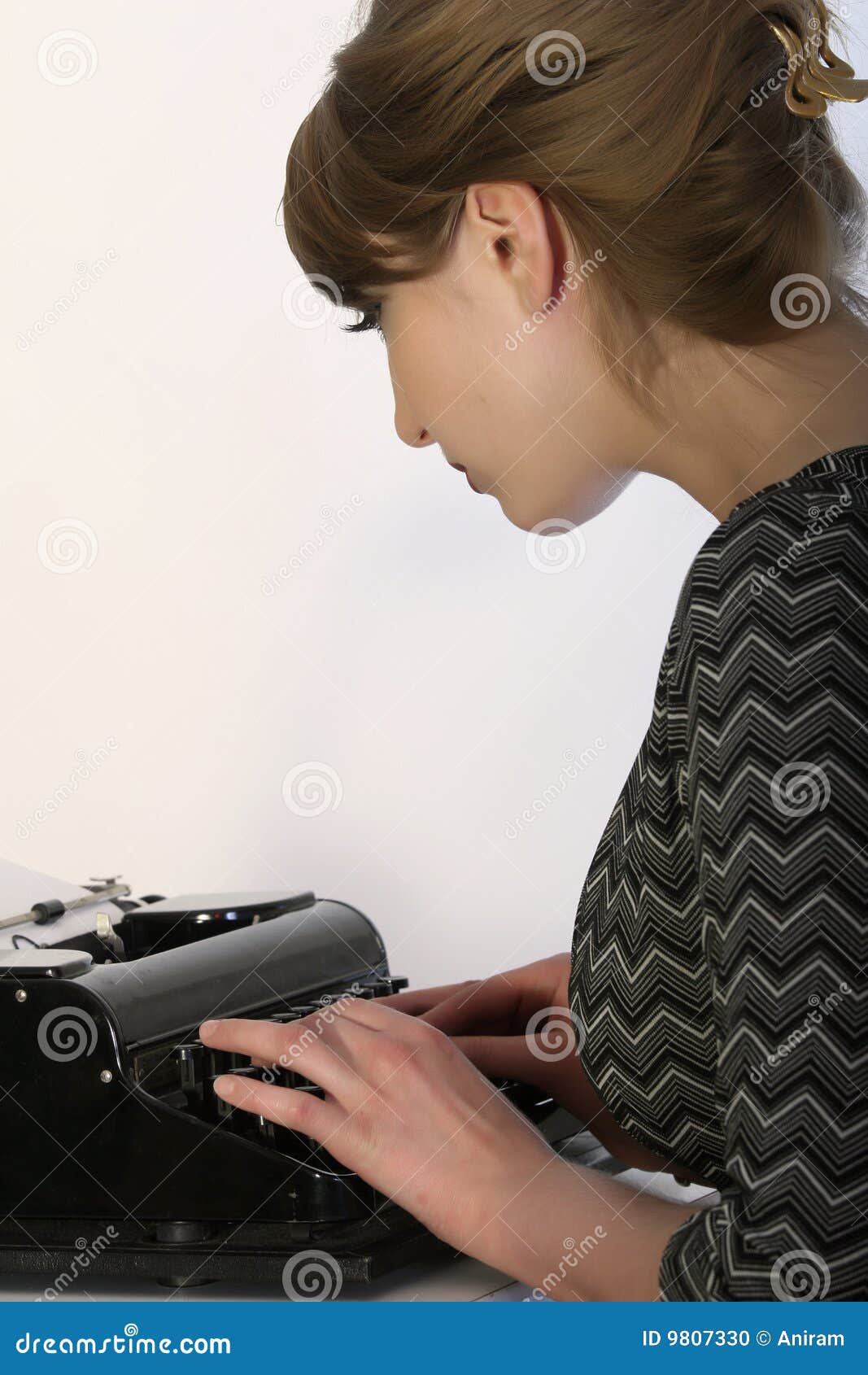 Woman with typewriter stock photo. Image of writing, women - 9807330