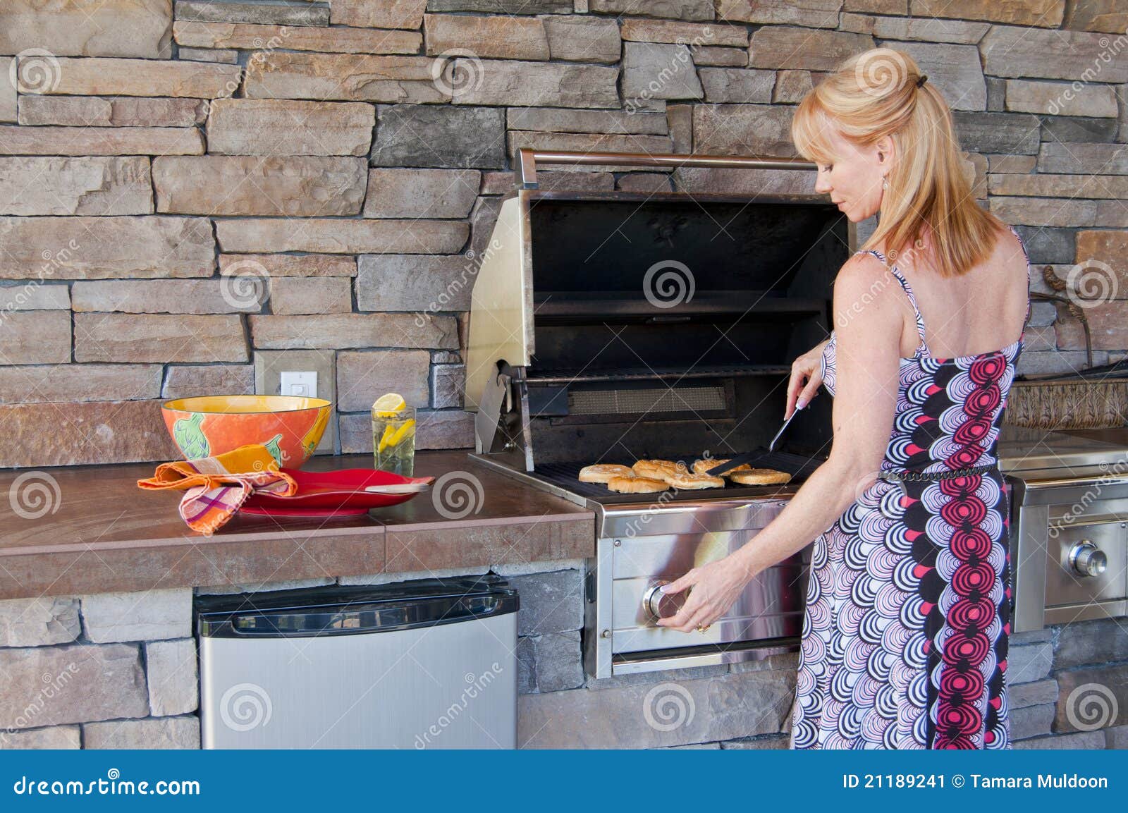 Woman using barbeque grill stock image. Image of kitchen - 21189241