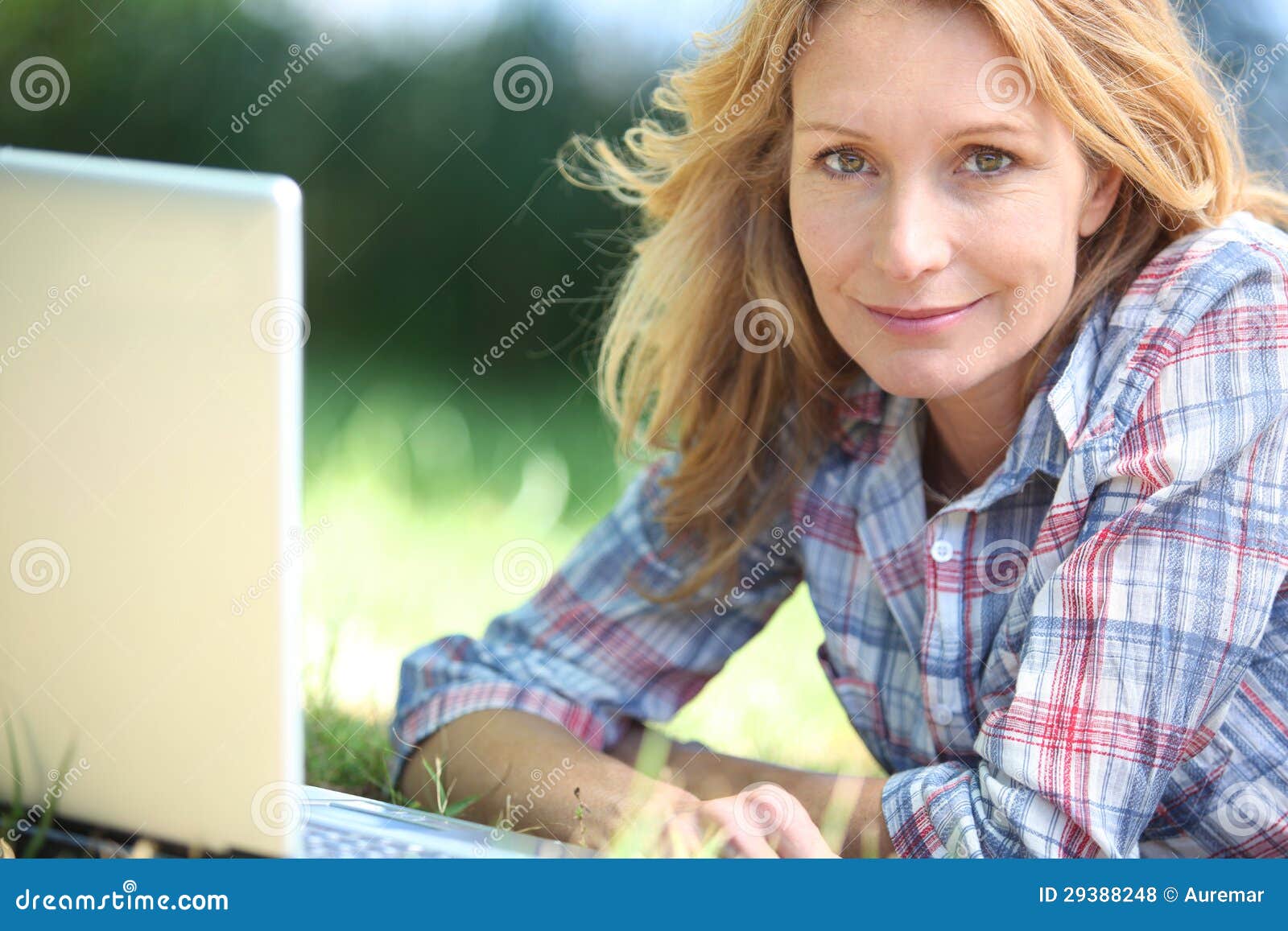 Woman Using Computer Outdoors Stock Photo - Image of typing, check ...